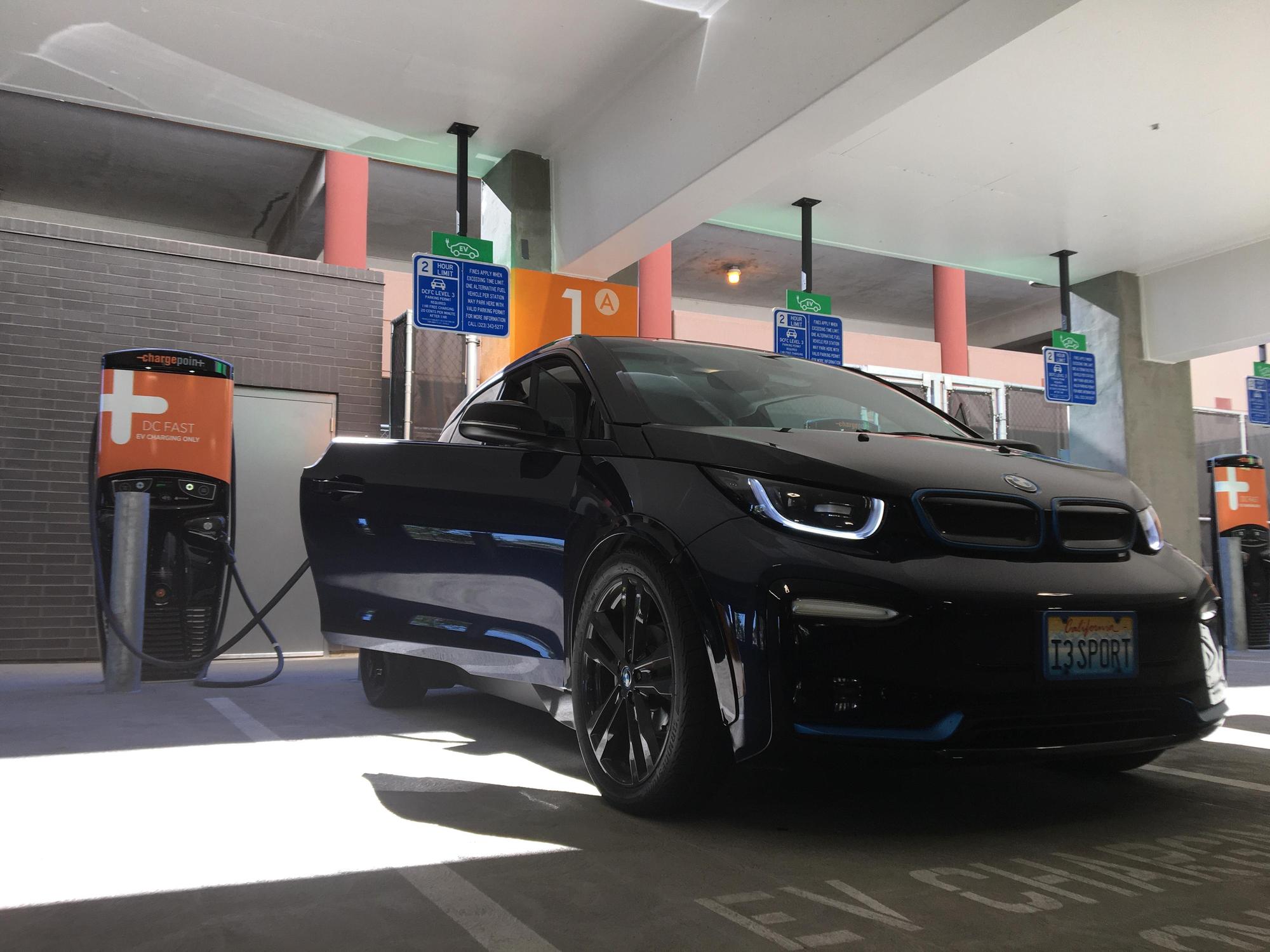 Cal State Los Angeles - Parking Structure E (1) | Los Angeles, CA | EV Station