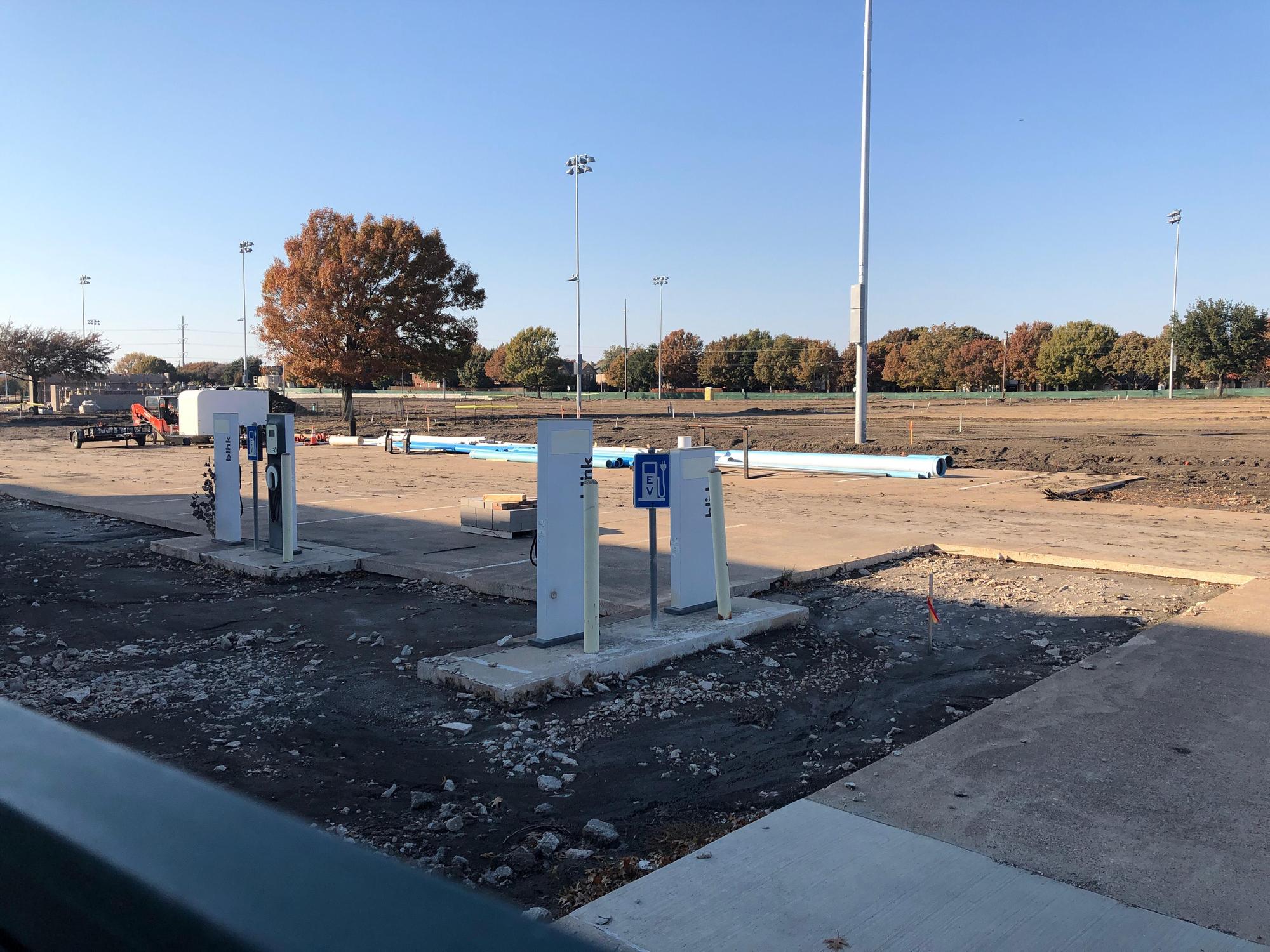 Carpenter Park Recreational Center | Plano, TX | EV Station