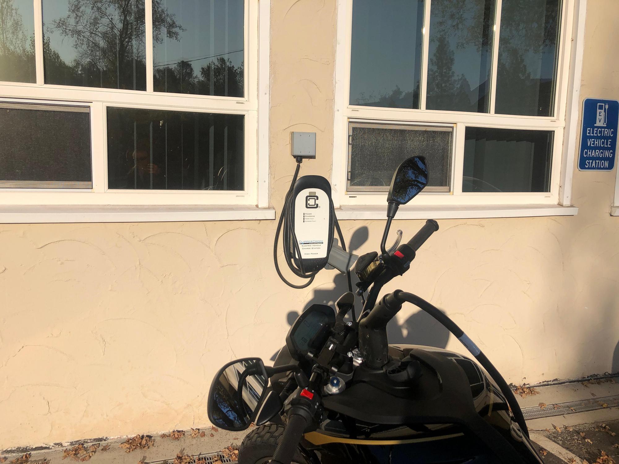 EV Charger - EDC Veterans Hall | Placerville, CA | EV Station