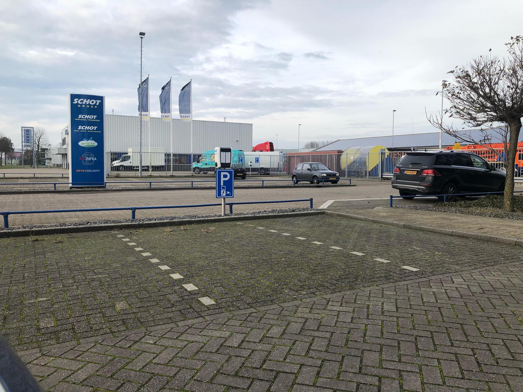 Schot | Alkmaar, NH | EV Station