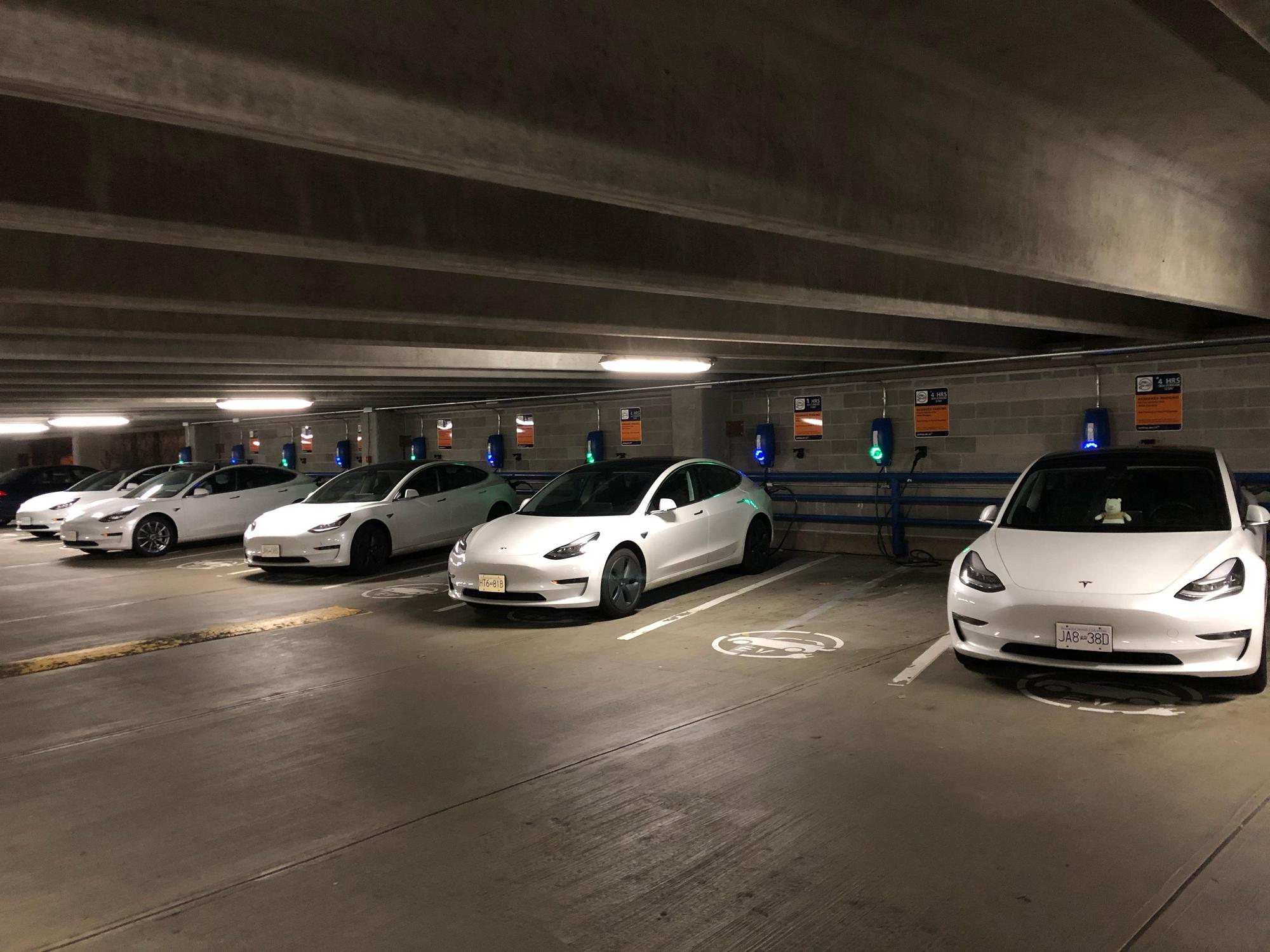 UBC - West Parkade | Vancouver, BC | EV Station