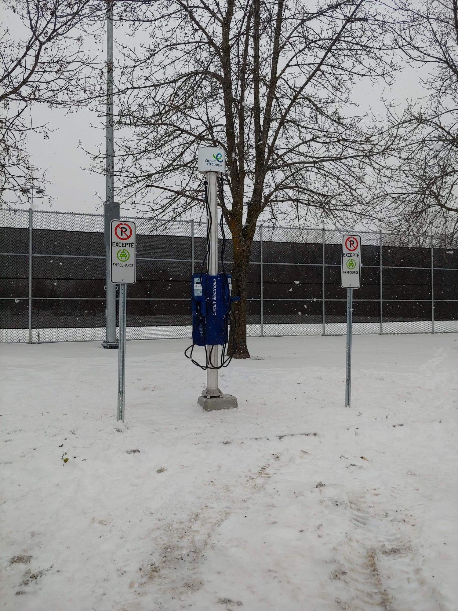 Parc Angora | Terrebonne, QC | EV Station