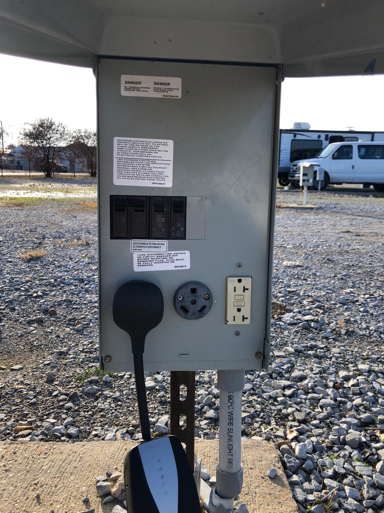 Bolivar County Expo RV Park | Cleveland, MS | EV Station