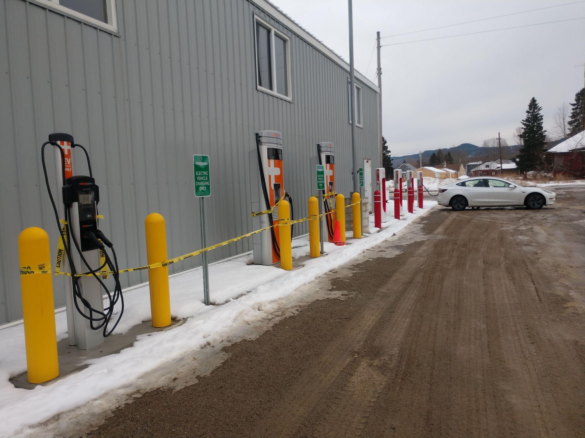 Trailside One Stop Jackman, ME (2) | Jackman, ME | EV Station