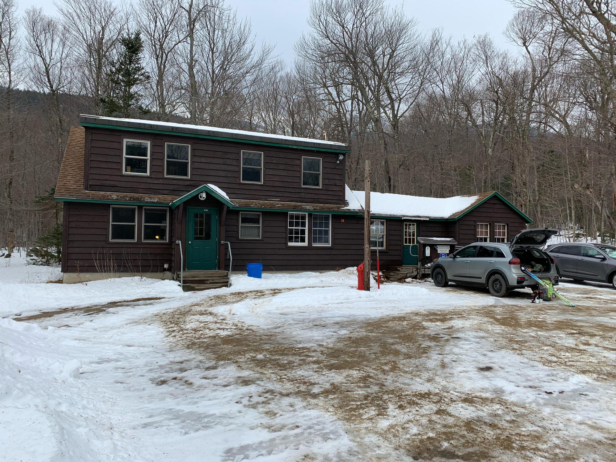 AMC Pinkham Notch Visitor Center | Jackson, NH | EV Station