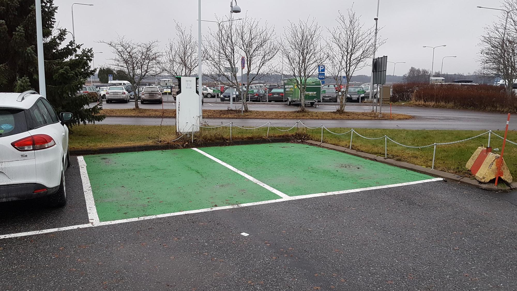 Finavia Vaasa | Lentokentäntie 159, 65380 Vaasa | EV Station