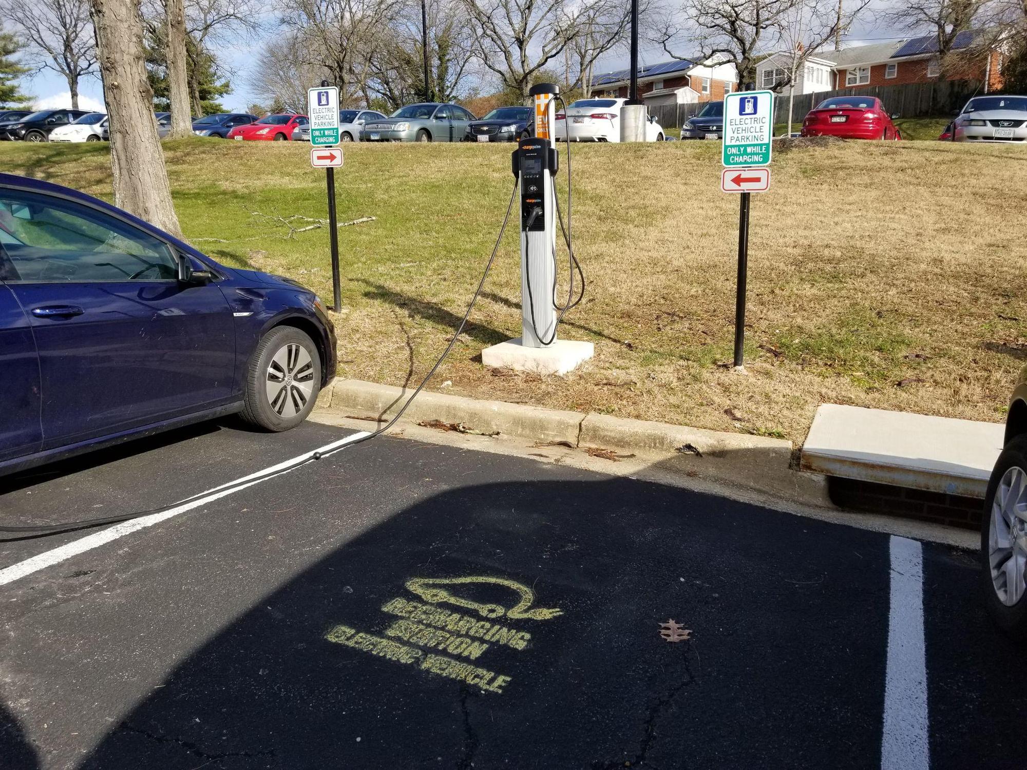 New Carrollton Public Library | New Carrollton, MD | EV Station