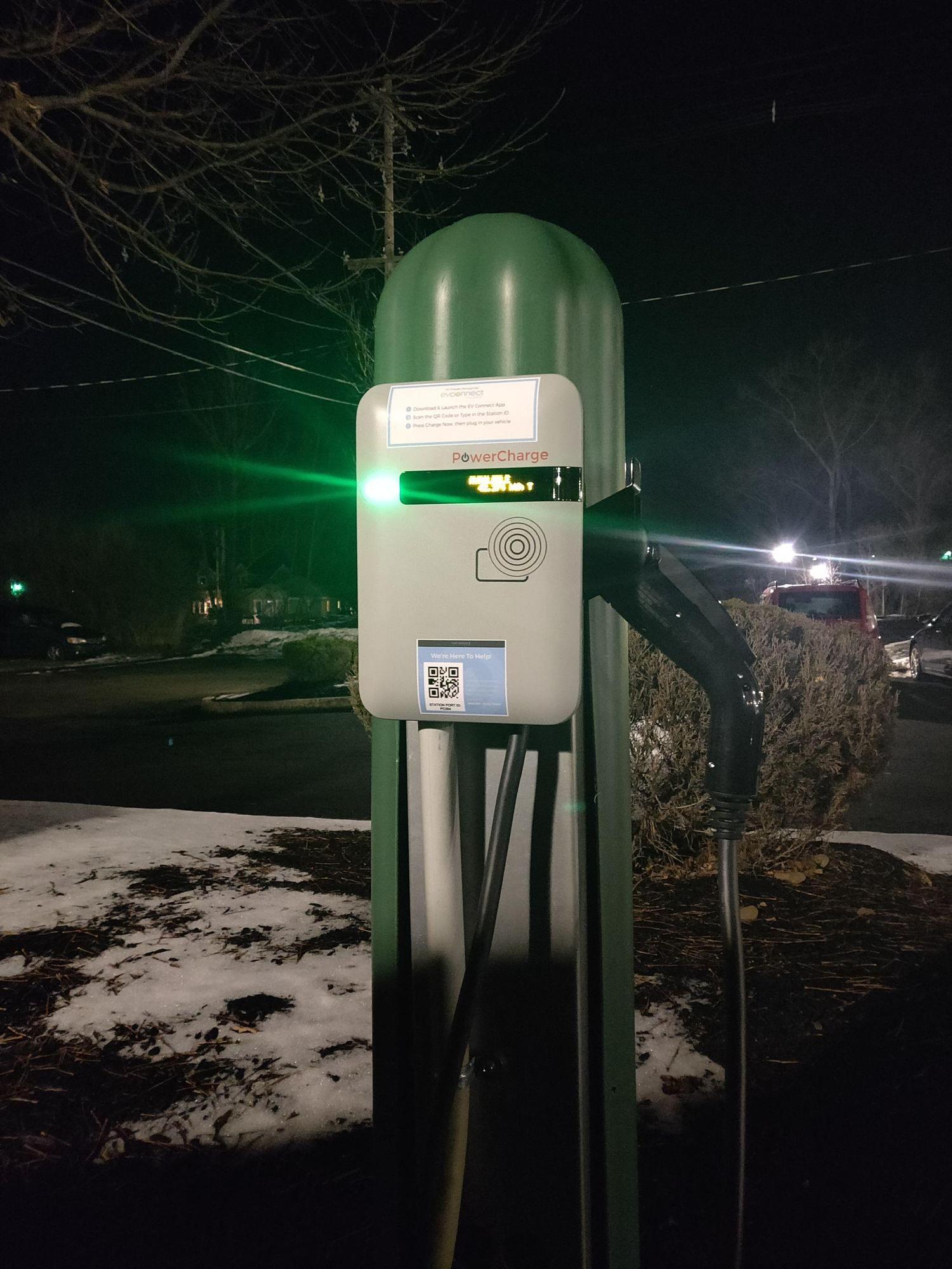 43 Liftbridge Ln E | Fairport, NY | EV Station