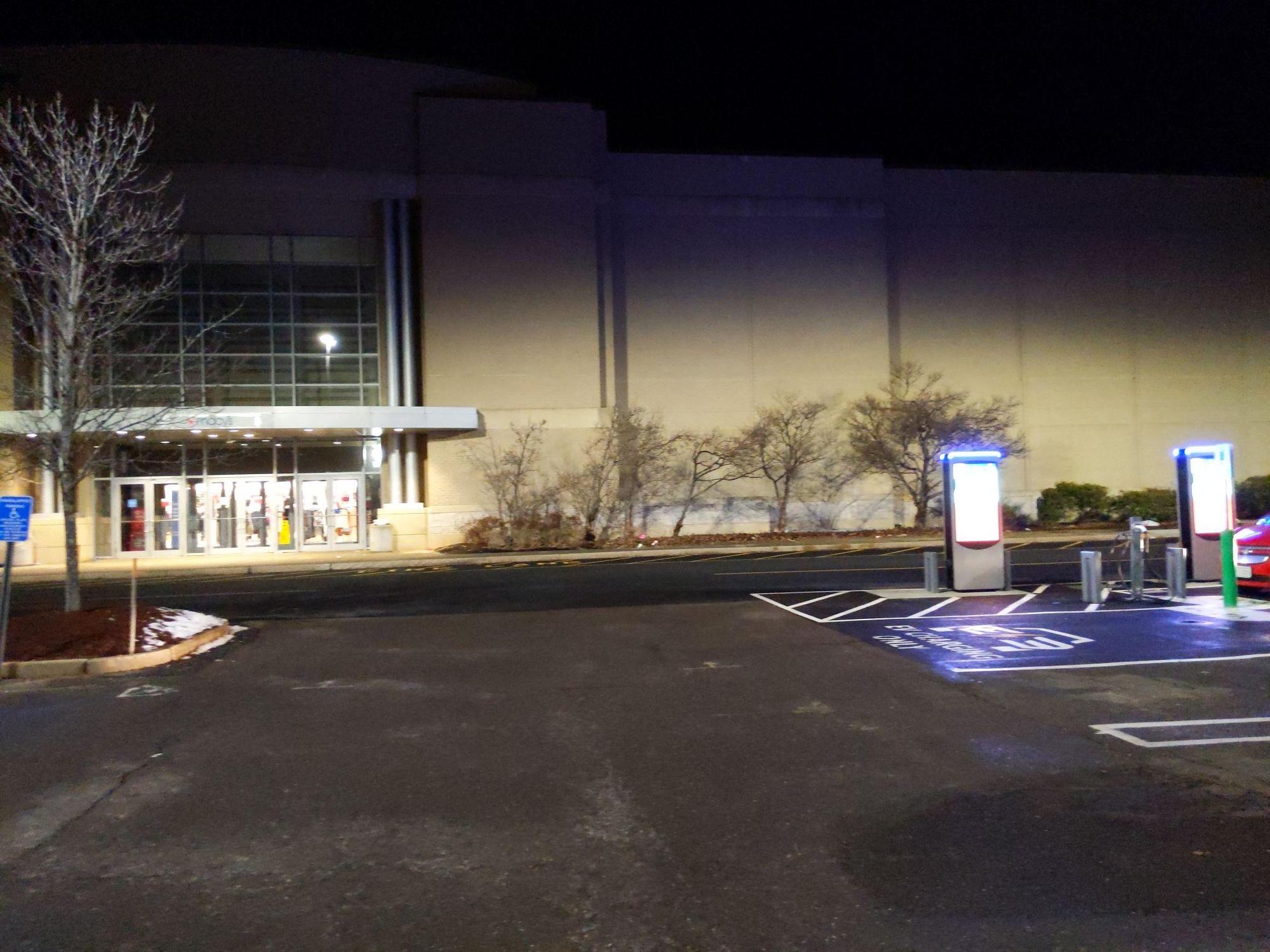 Solomon Pond Mall - Macy's | Marlboro, MA | EV Station