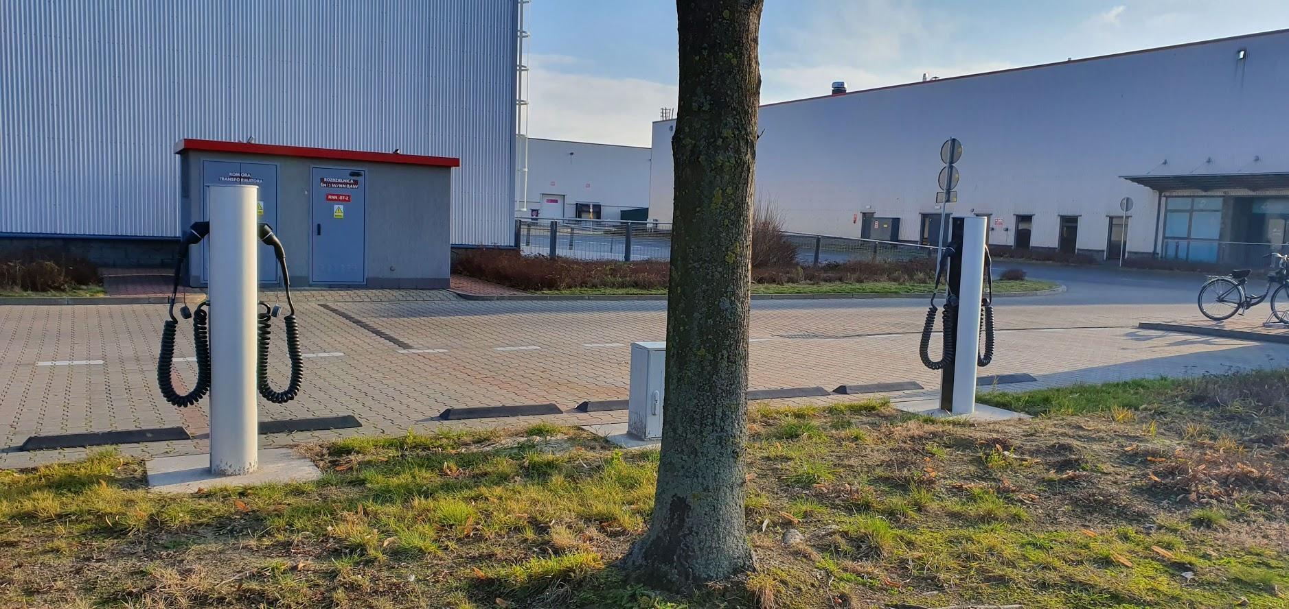 SEGRO BUSINESS PARK | Ożarów Mazowiecki, mazowieckie | EV Station