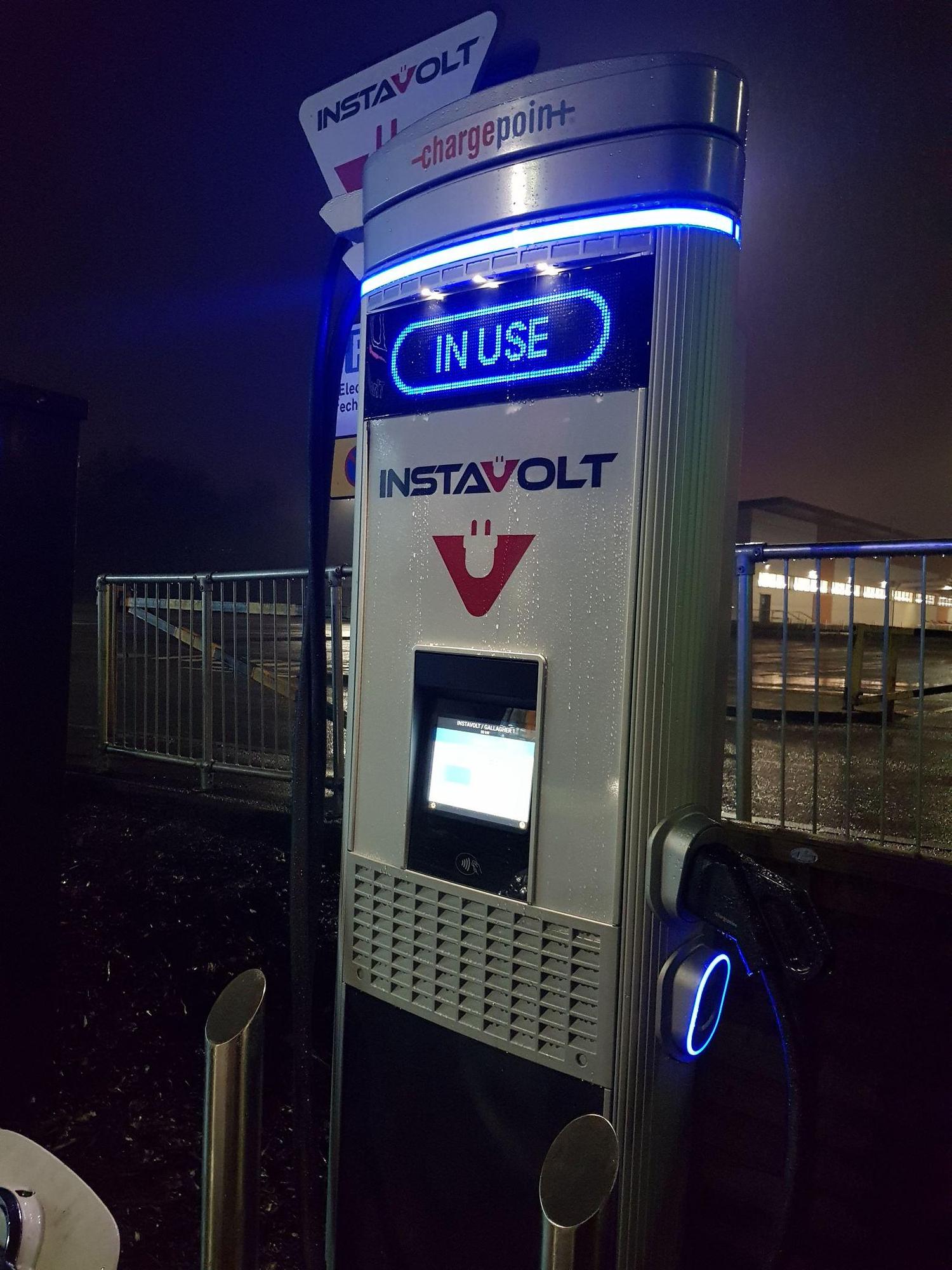 Halfords/Currys | Unit 10, Gallagher Retail Park, Parc Pontypandy ...