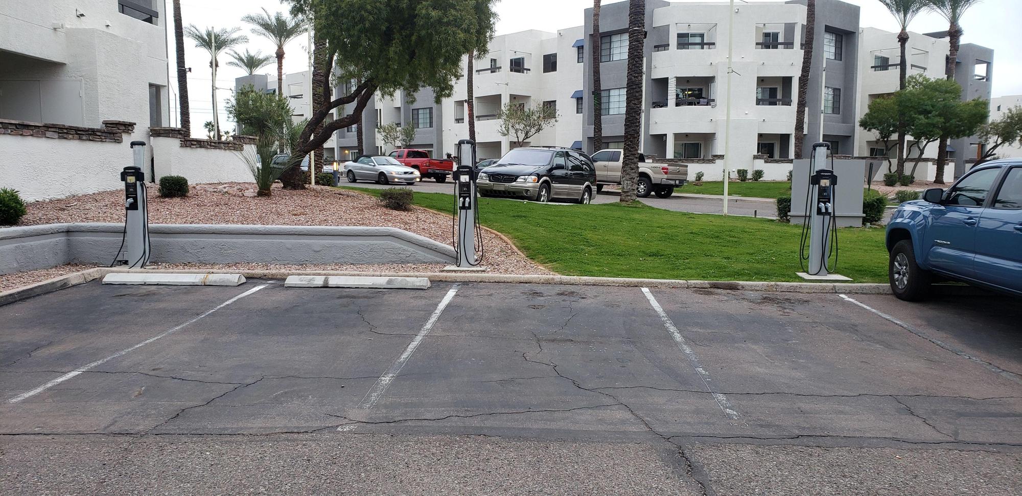 Vaseo Apartments | Phoenix, AZ | EV Station