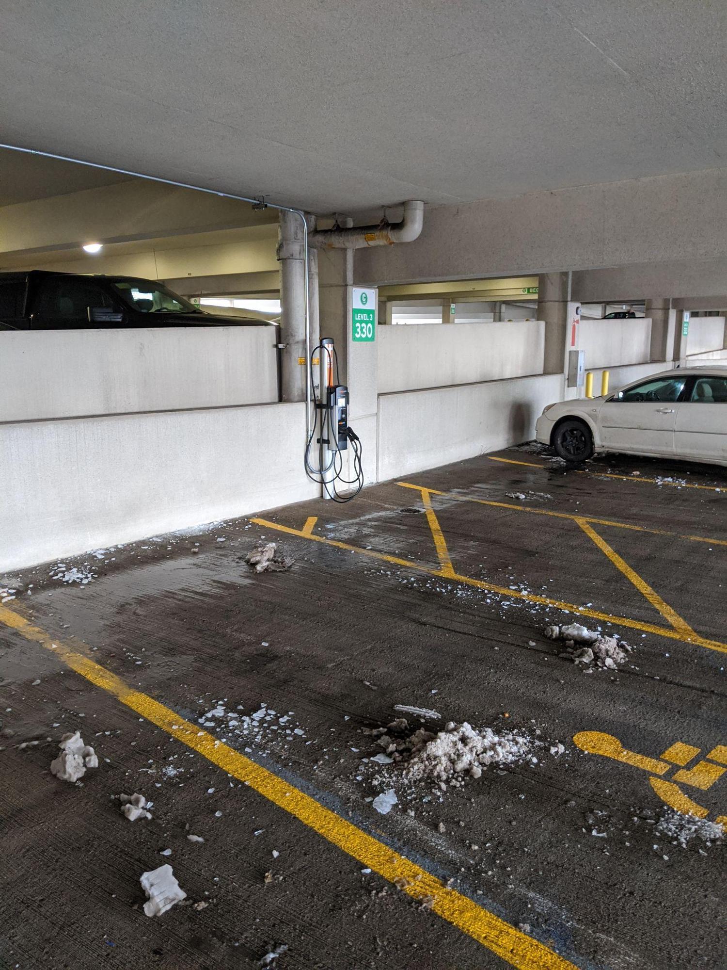 Ramp C | Minneapolis, MN | EV Station