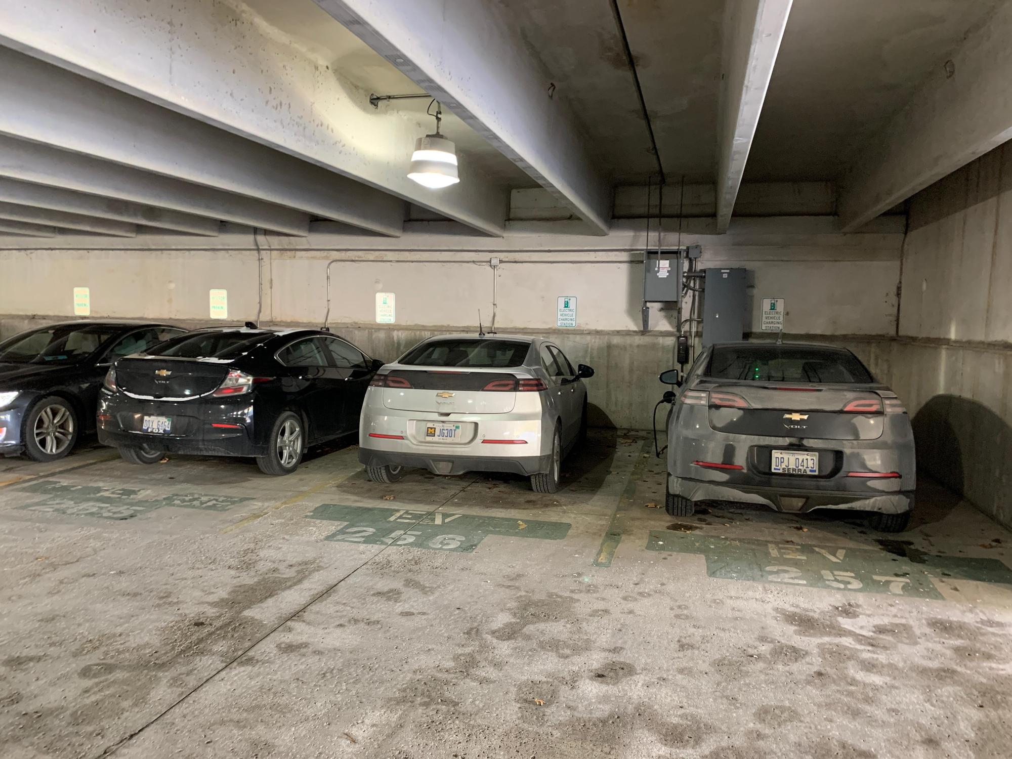 AAM | Detroit, MI | EV Station