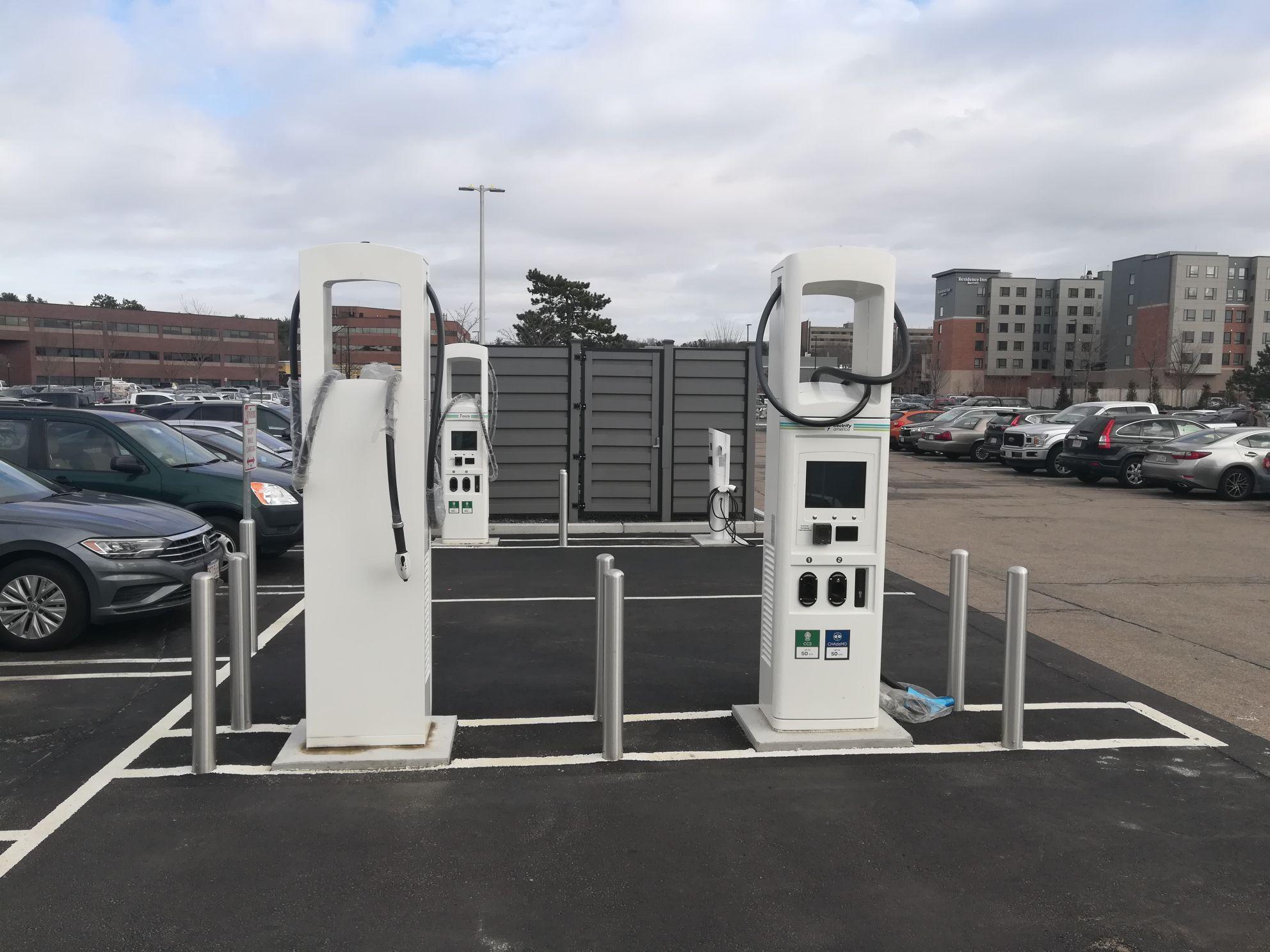 Burlington Mall - Primark | Burlington, MA | EV Station