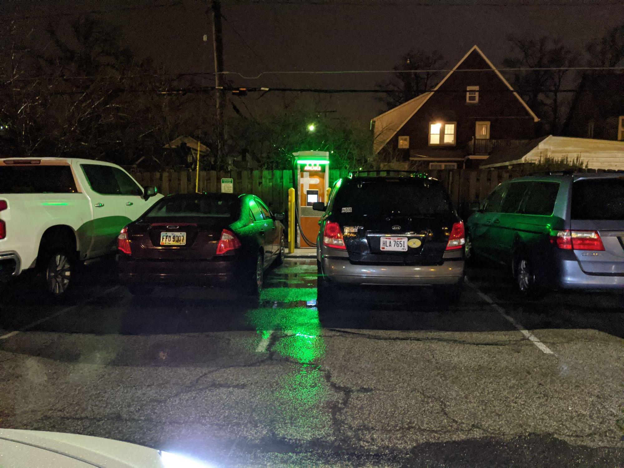 Serpentini Arena Winterhurst | Lakewood, OH | EV Station