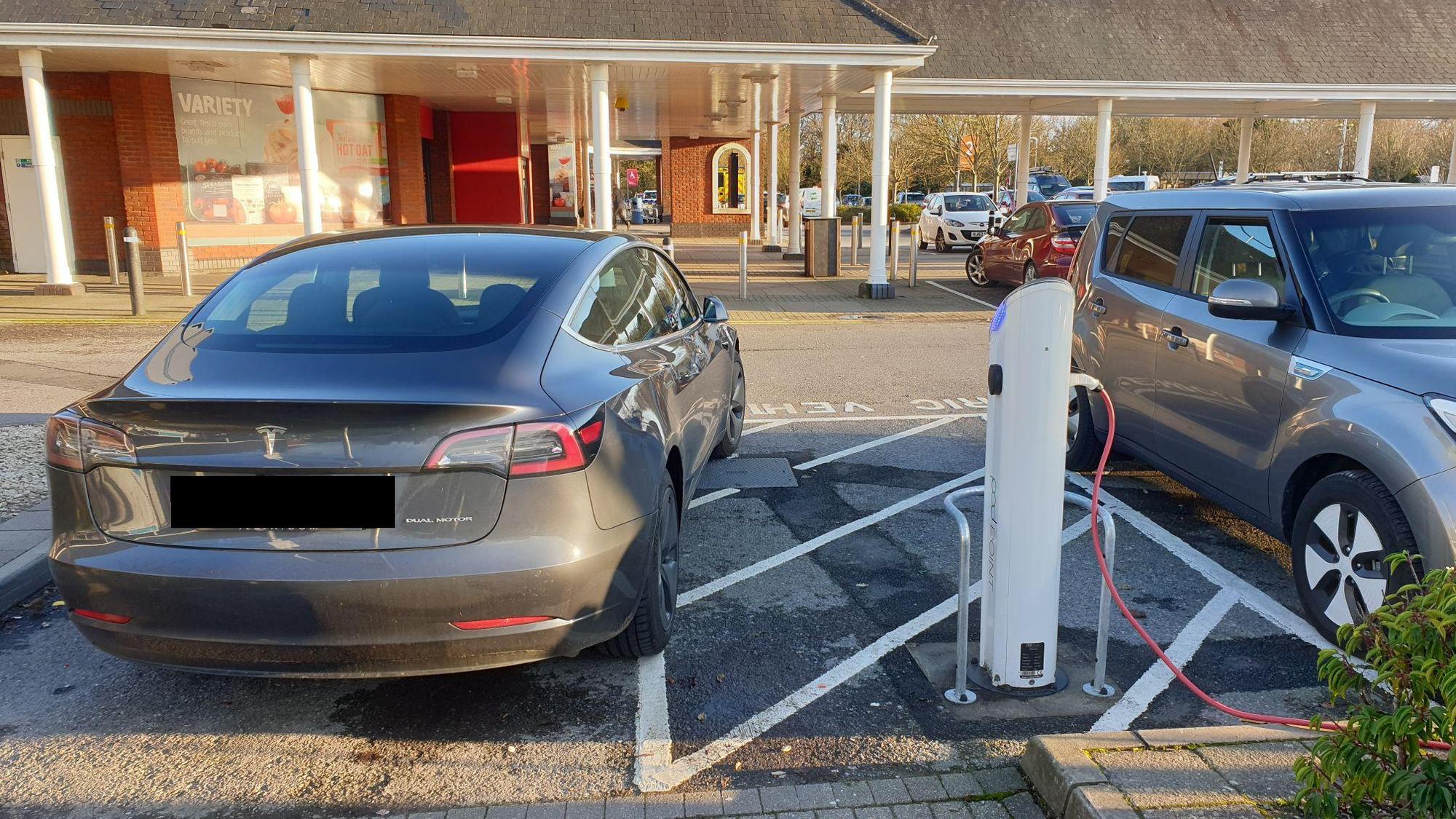 Tesco Extra Bournemouth | Riverside Avenue, Bournemouth, BH7 7DY ...