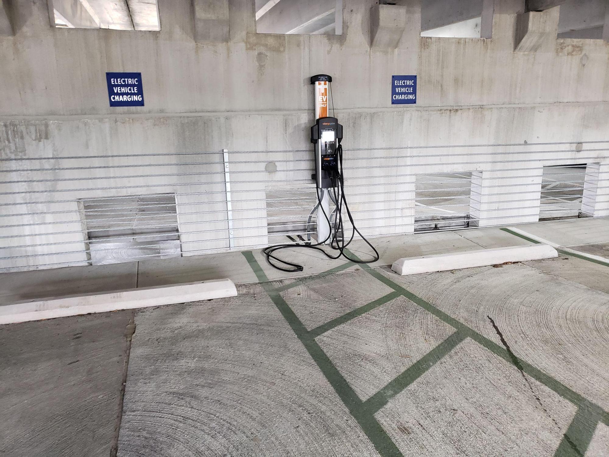 Cary Library Parking Deck | Cary, NC | EV Station