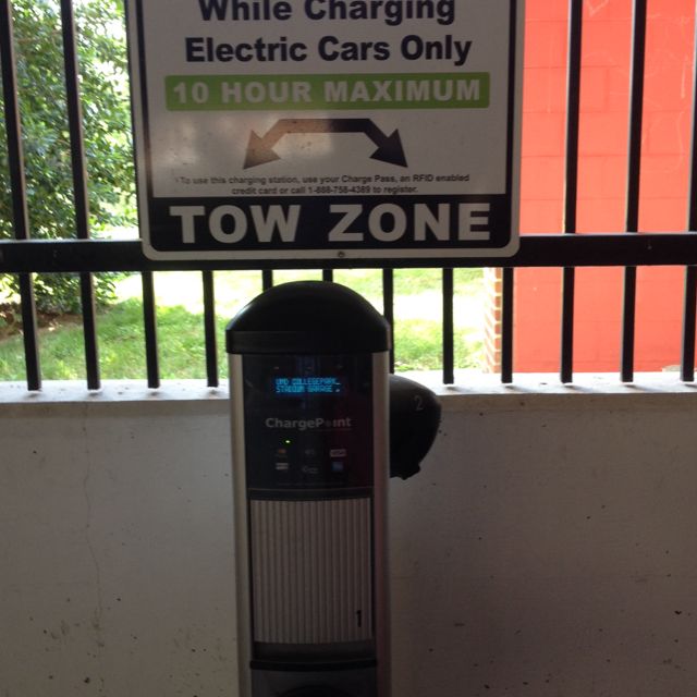 UMD - Stadium Drive Garage (1) | College Park, MD | EV Station