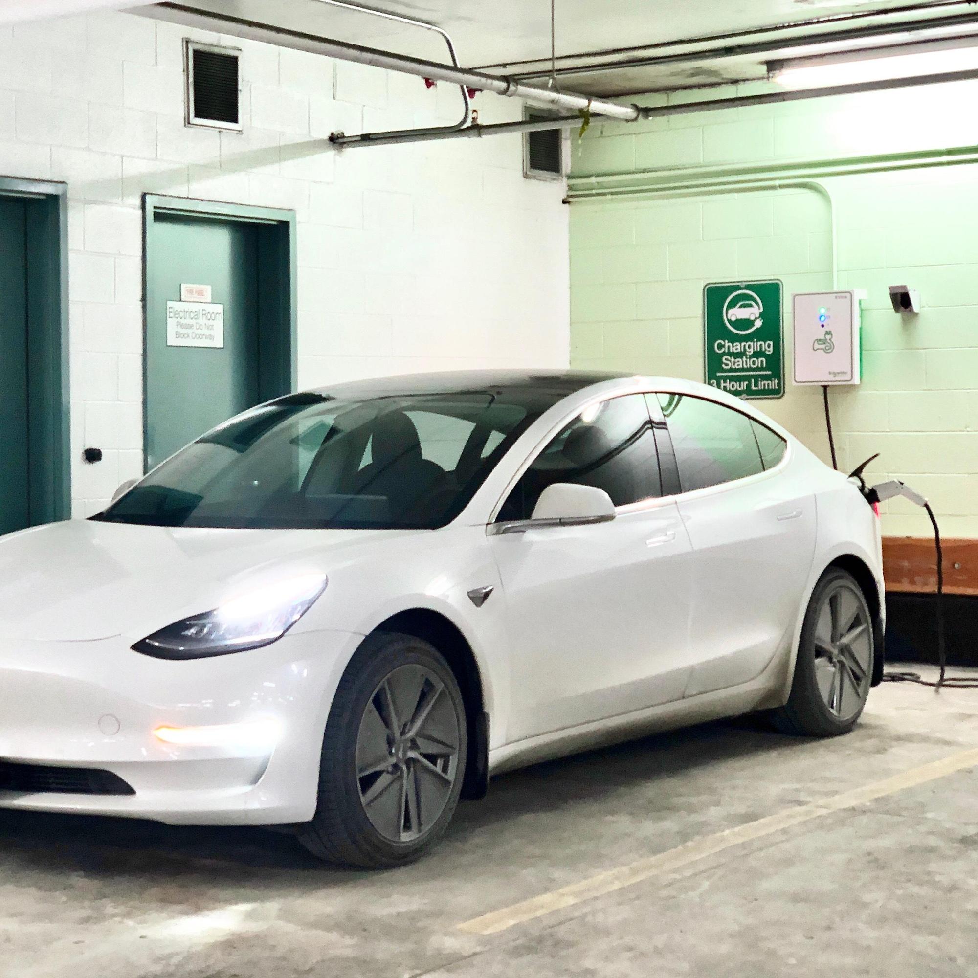 MTCC South Parking | Toronto, ON | EV Station