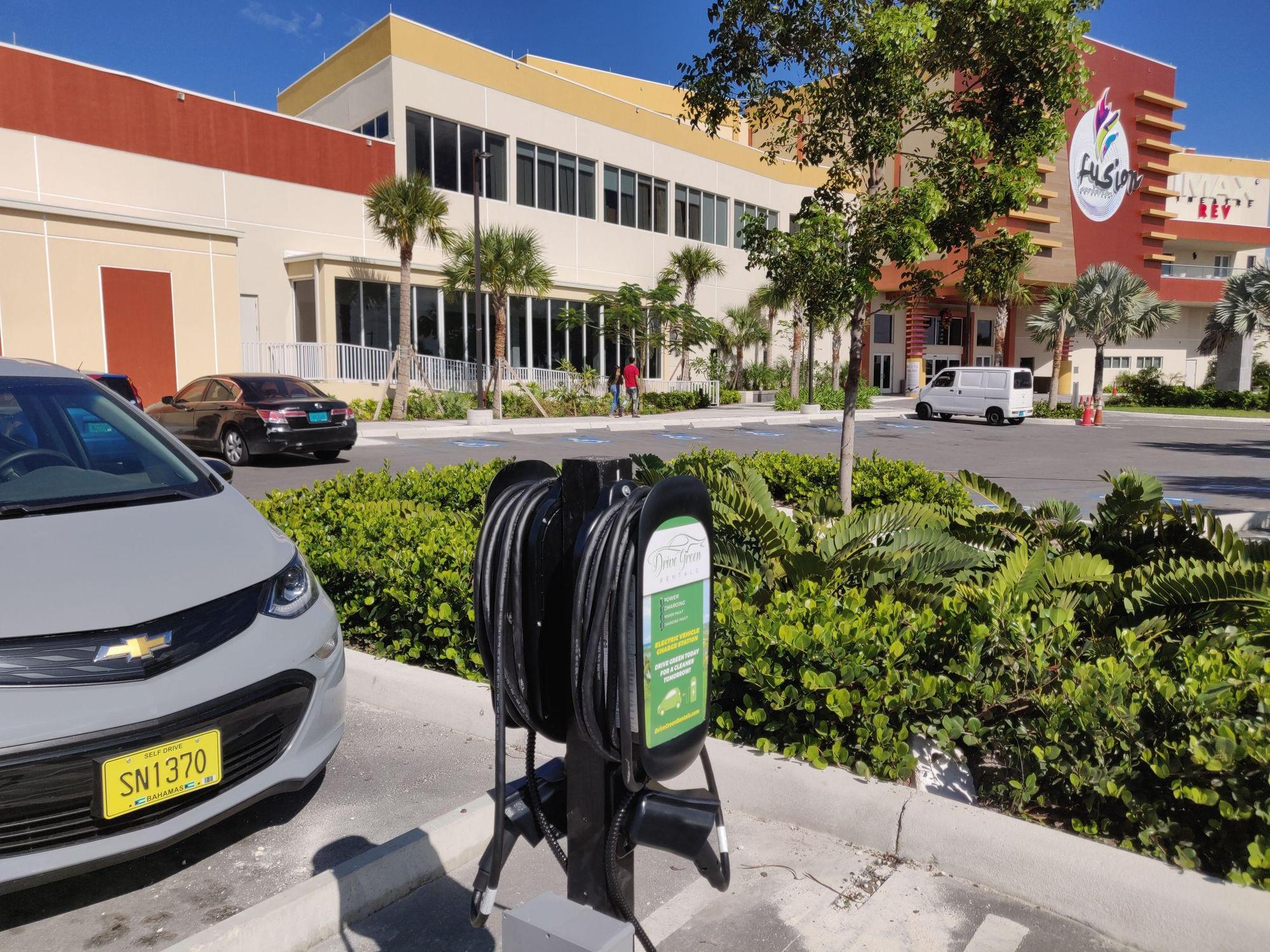 Fusion Superplex | Nassau, New Providence | EV Station