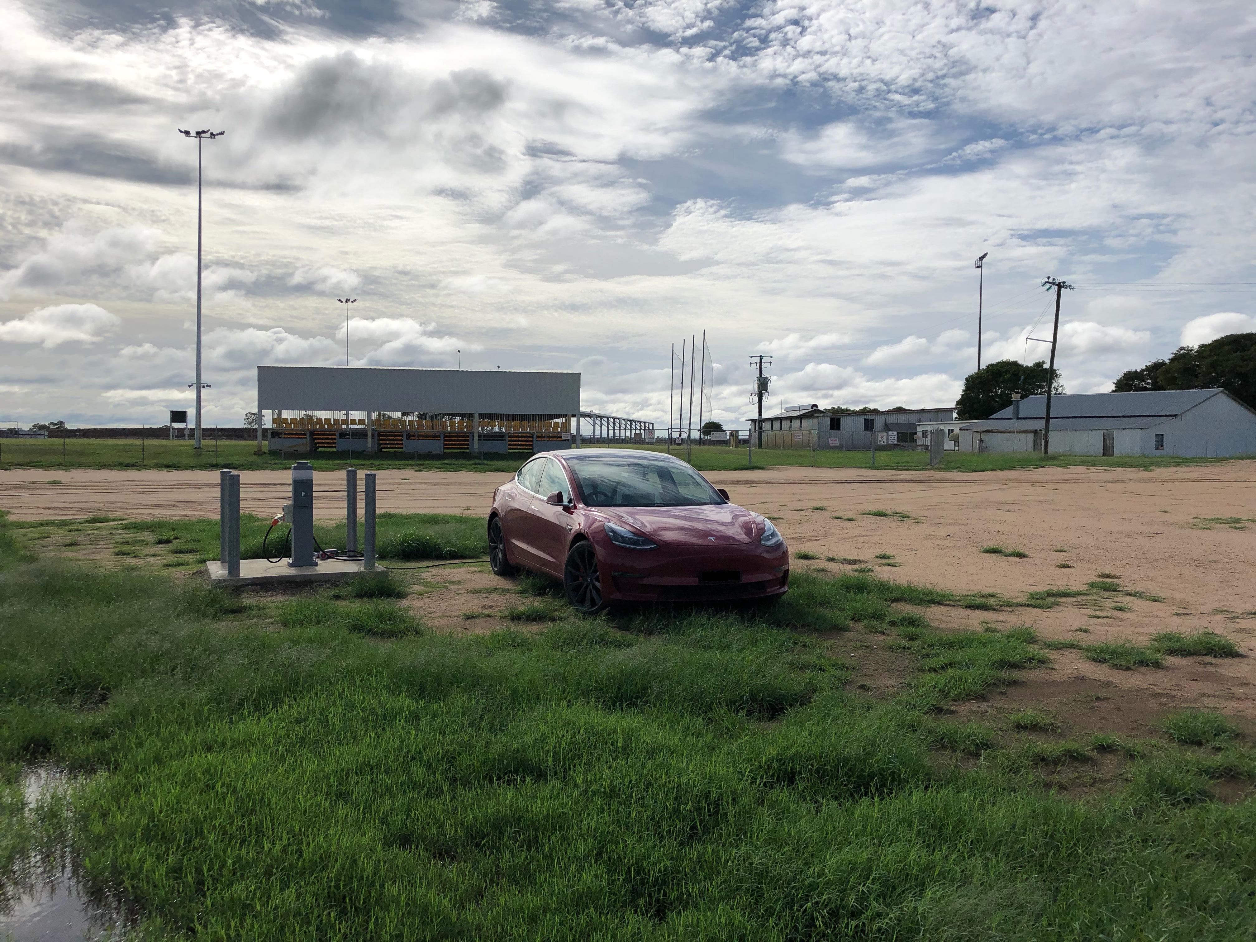 Hughenden Showgrounds | Hughenden, QLD | EV Station