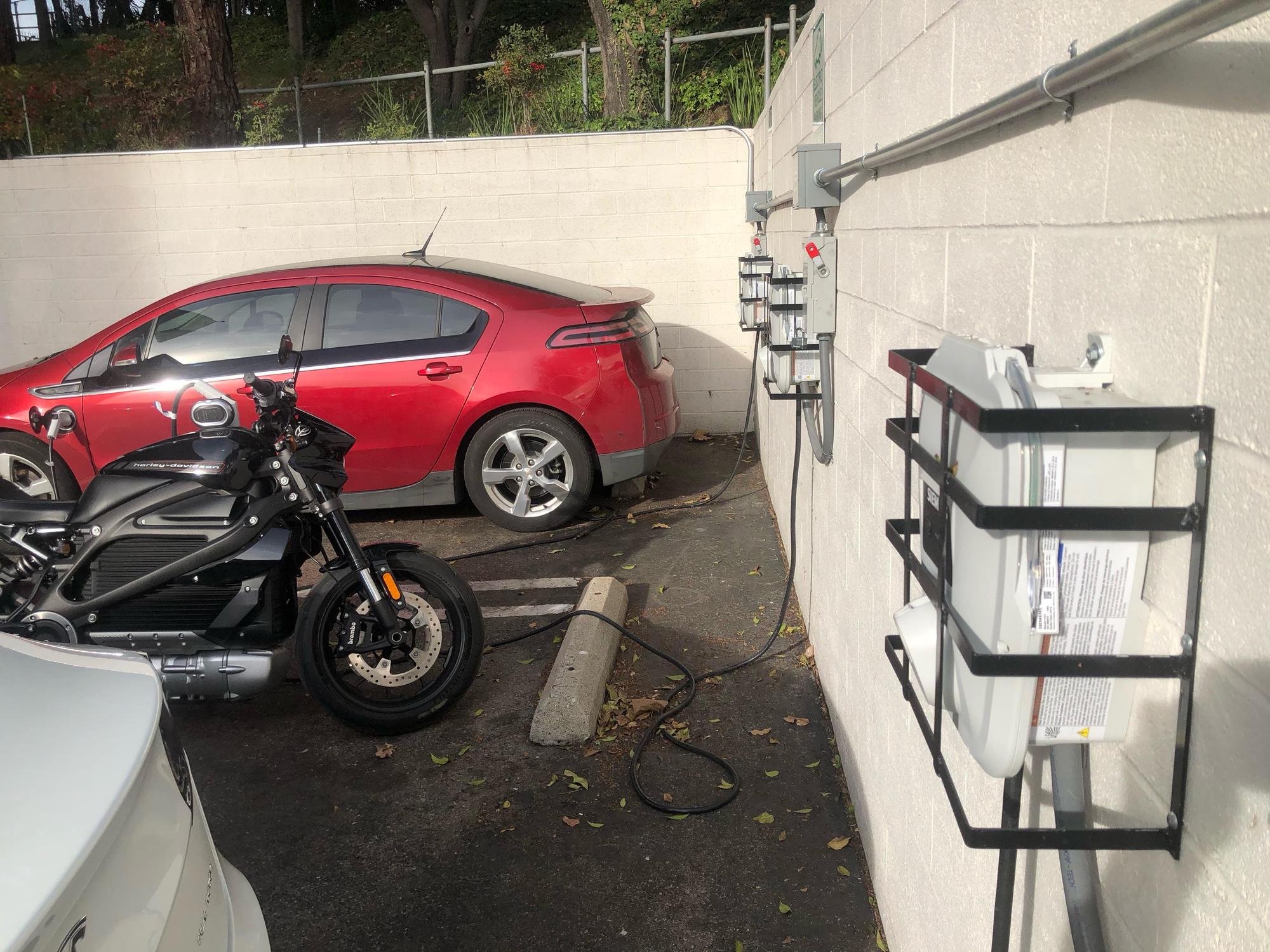 LA Downtown Medical Center LADMC | Los Angeles, CA | EV Station