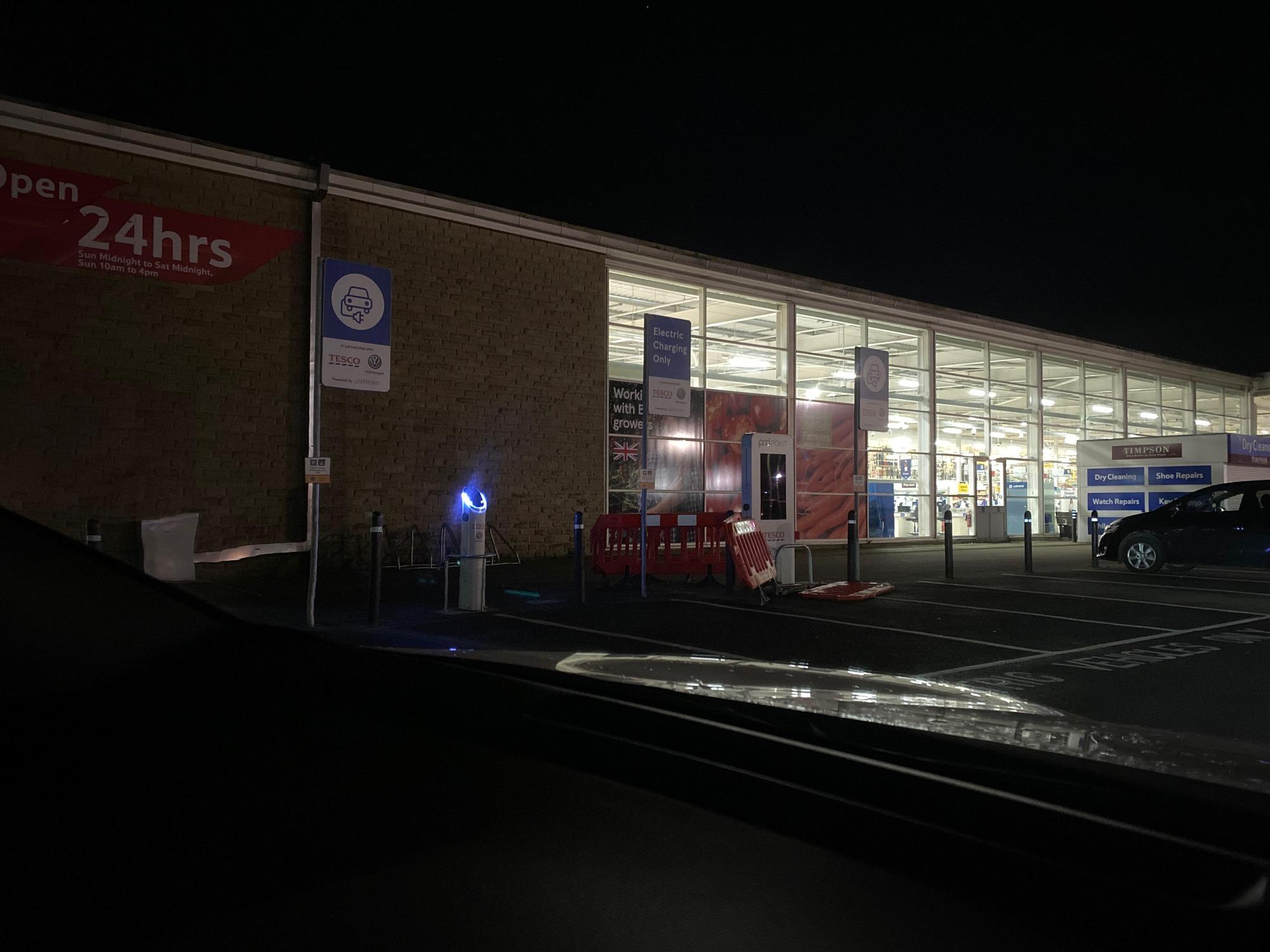 Tesco Extra Batley | Bradford Rd, Batley, WF17 5DR, United Kingdom | EV ...