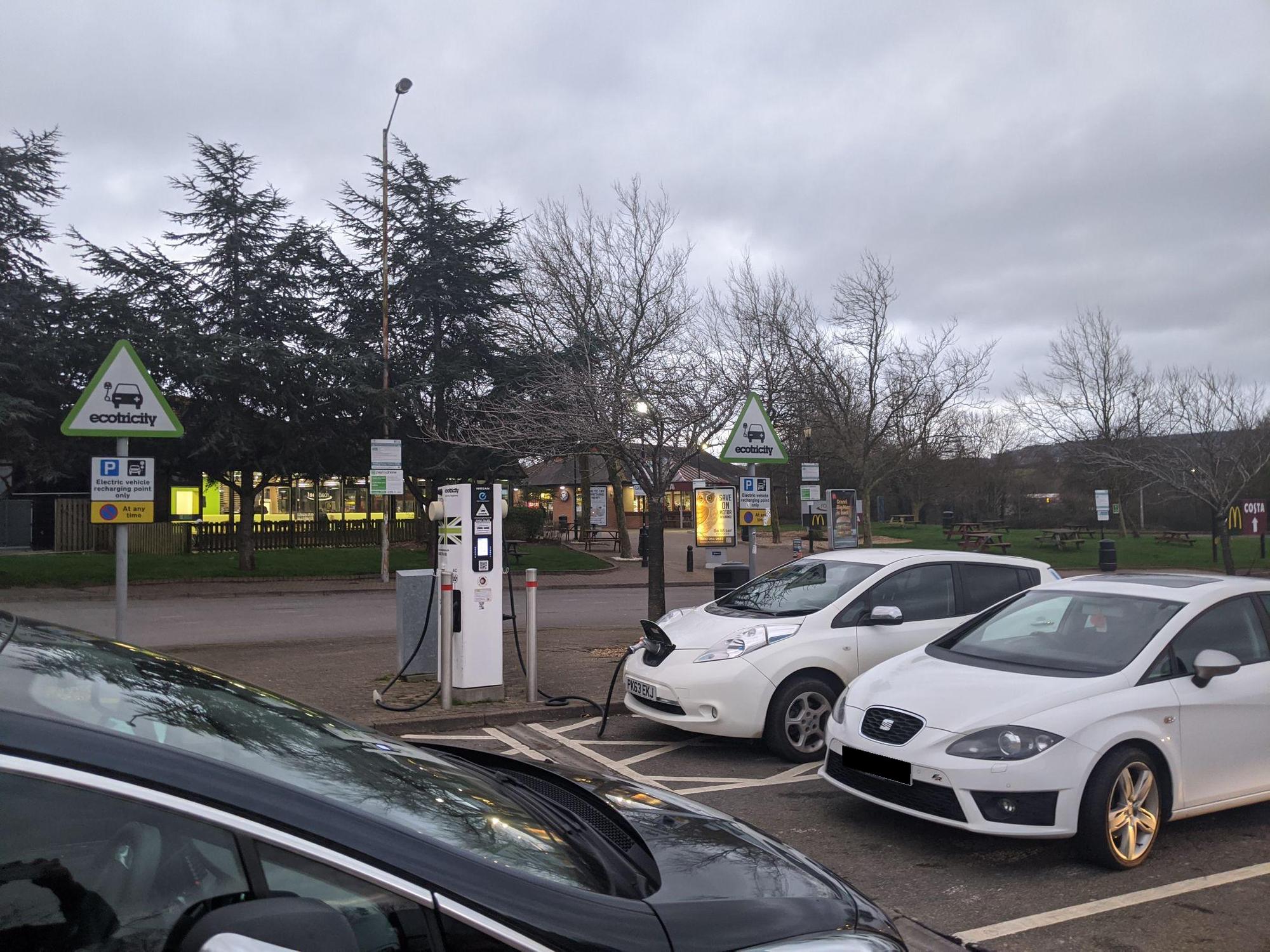 Taunton Deane Northbound Services M5 | Roadchef Services, M5 Motorway ...