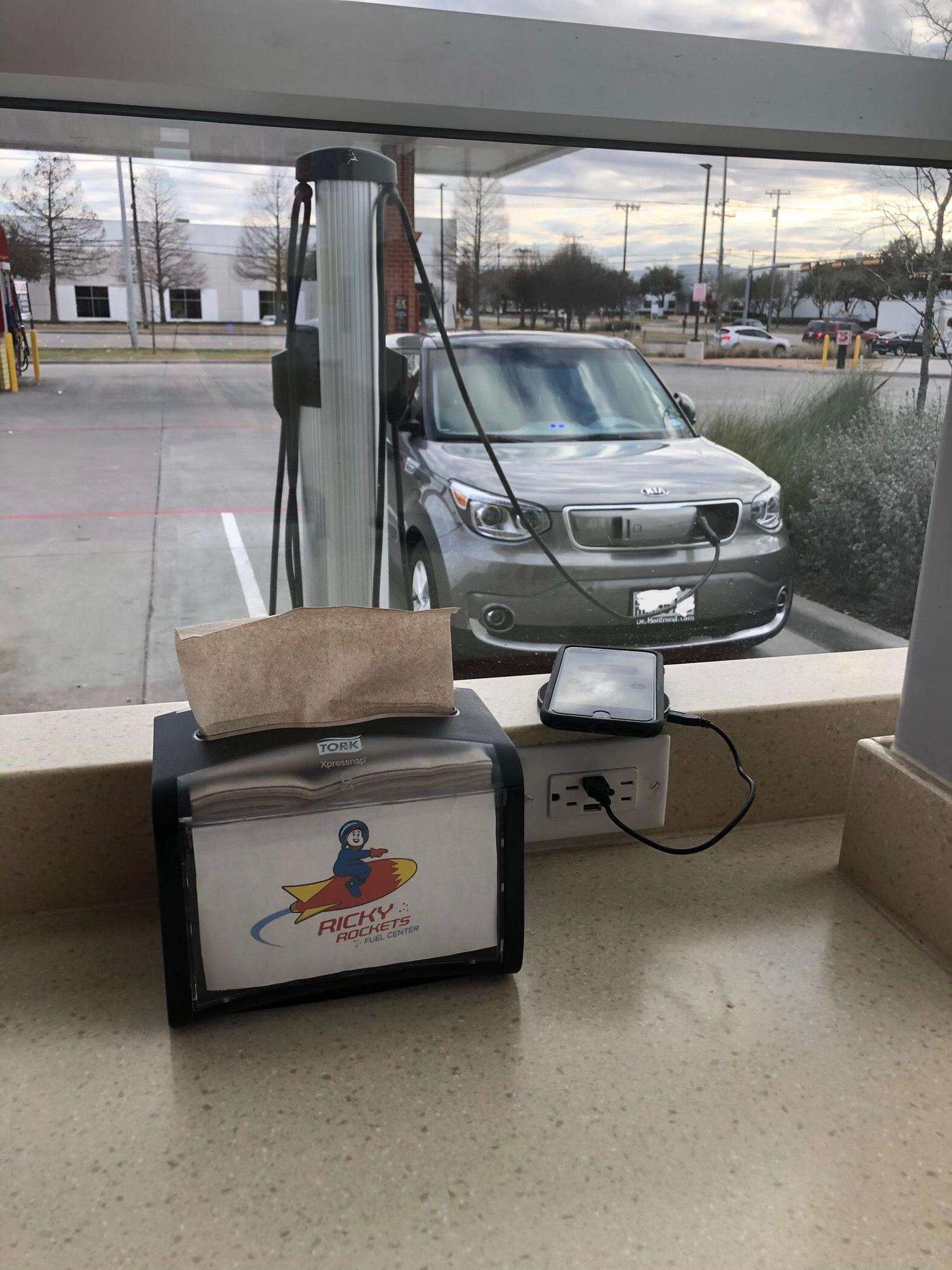 Ricky Rockets Fuel Center | Garland, TX | EV Station