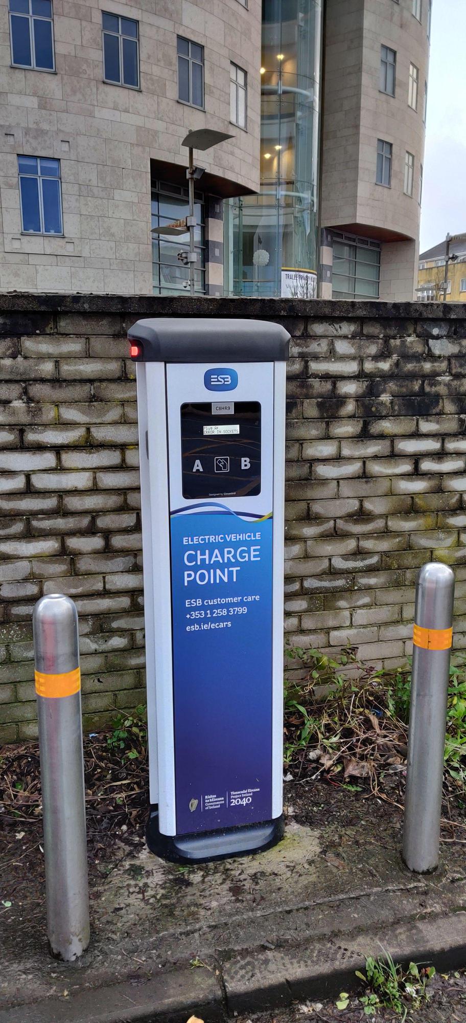 Tralee Railway Station (2) | Tralee, KY | EV Station