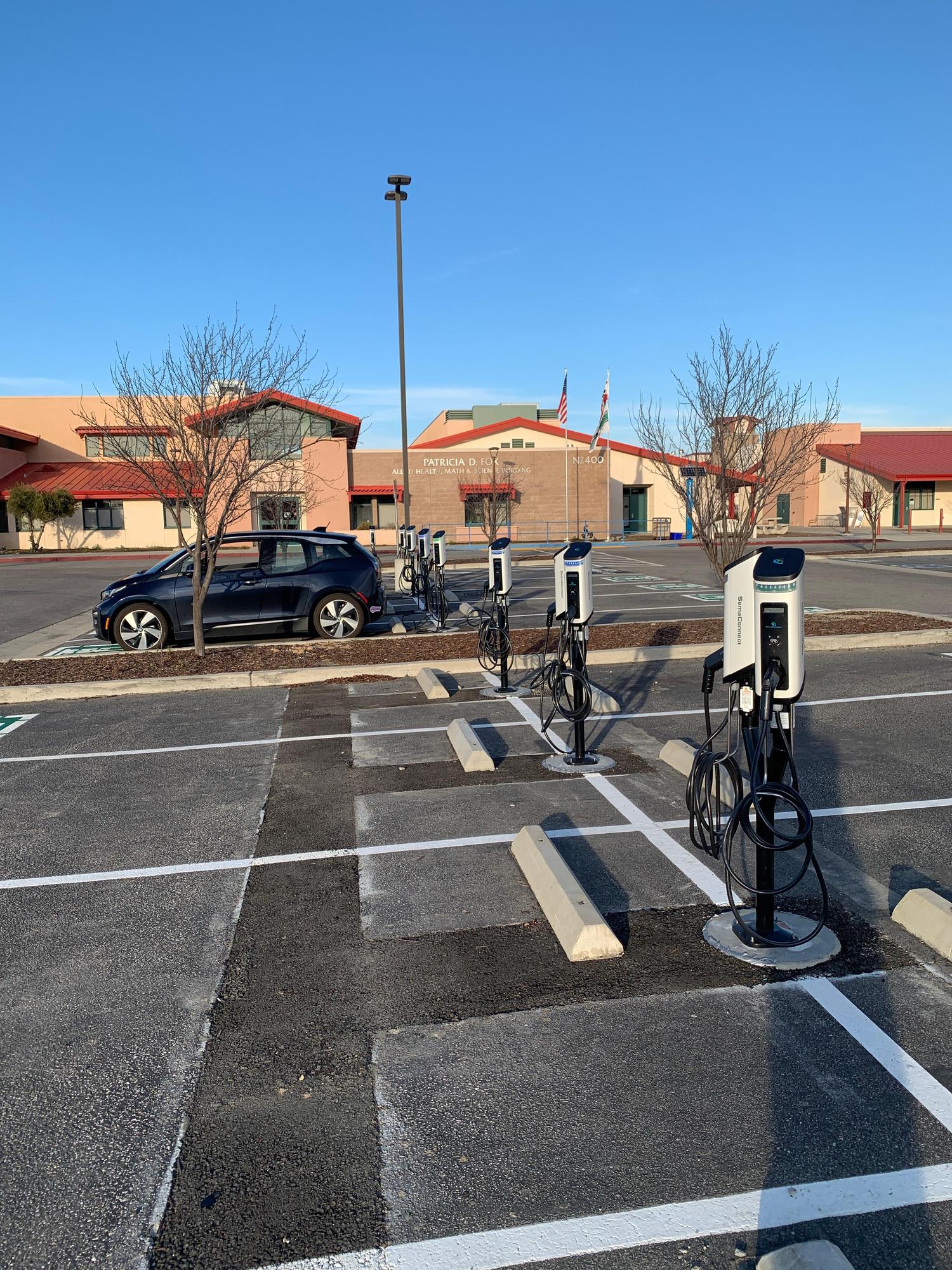 Cuesta Community College - Lot 11 | Paso Robles, CA | EV Station