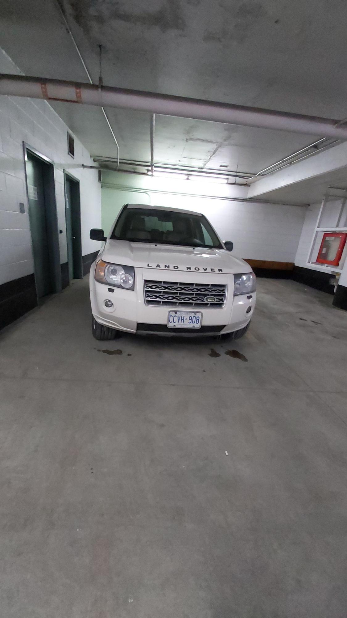 MTCC South Parking | Toronto, ON | EV Station