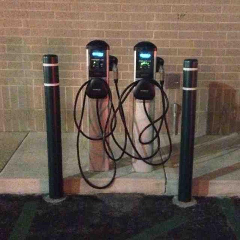 Walgreens | Addison, IL | EV Station