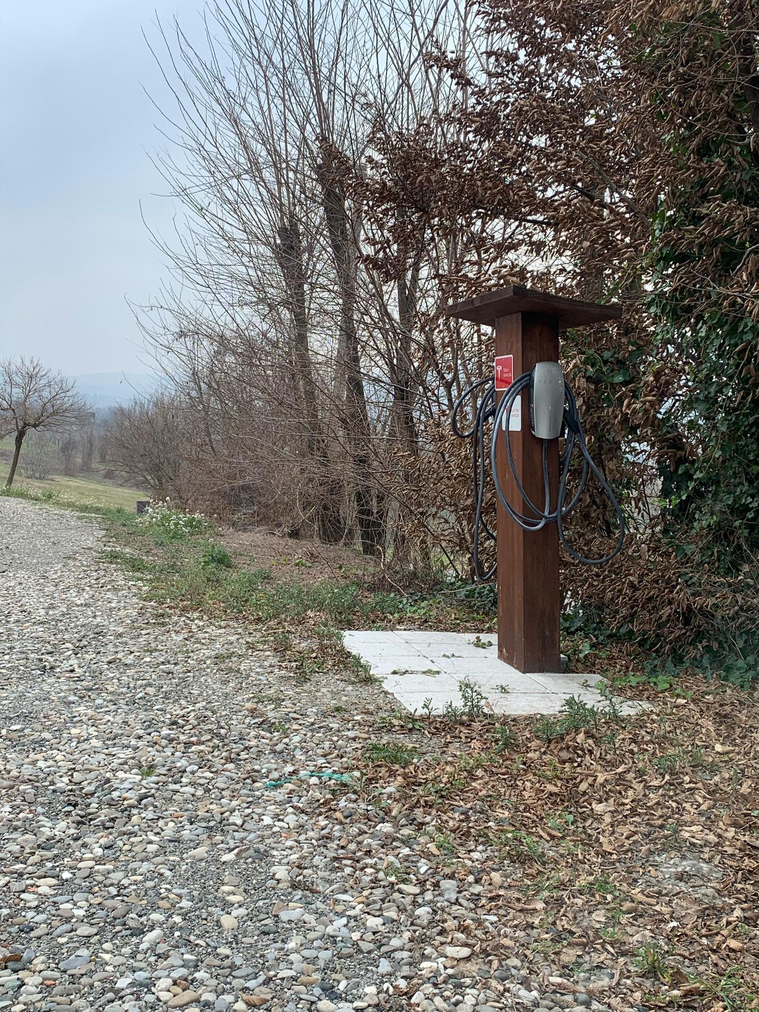 Tenuta Quvestra | Localita' Case Nuove, 9, Santa Maria della Versa ...