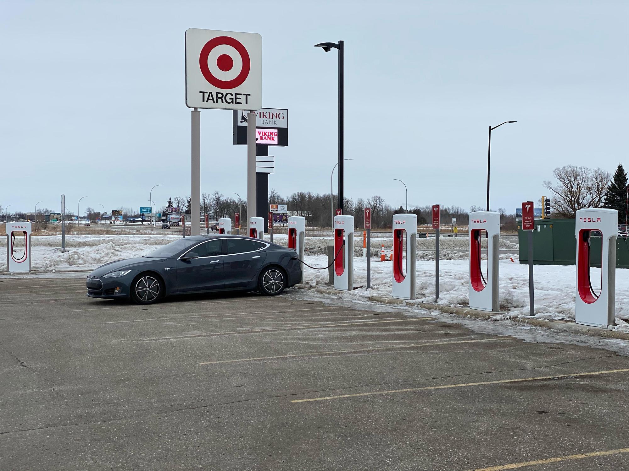 Target | Alexandria, MN | EV Station