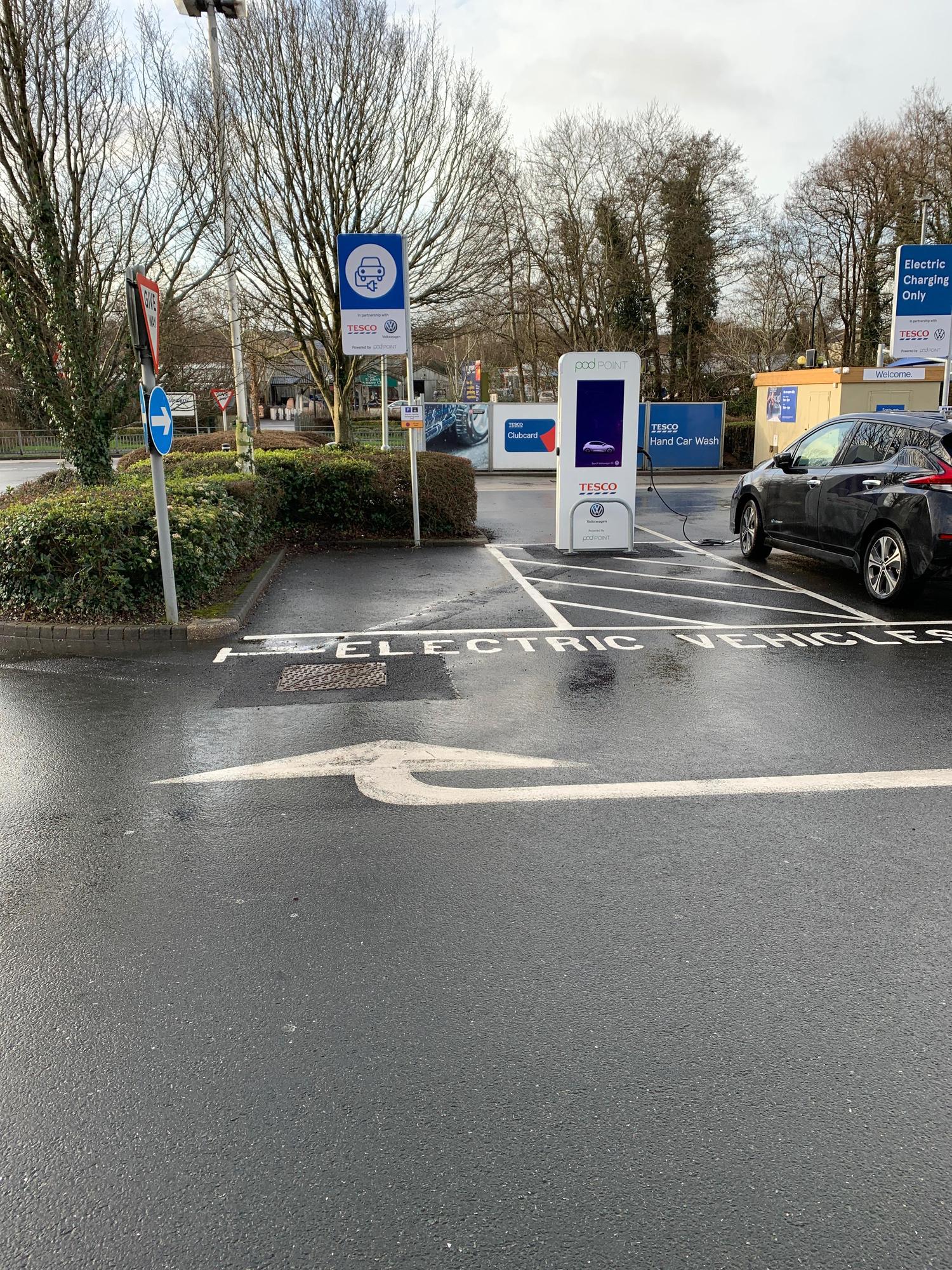 Tesco Superstore Barnstaple | Rose Ln, Barnstaple, EX32 8PG, United ...