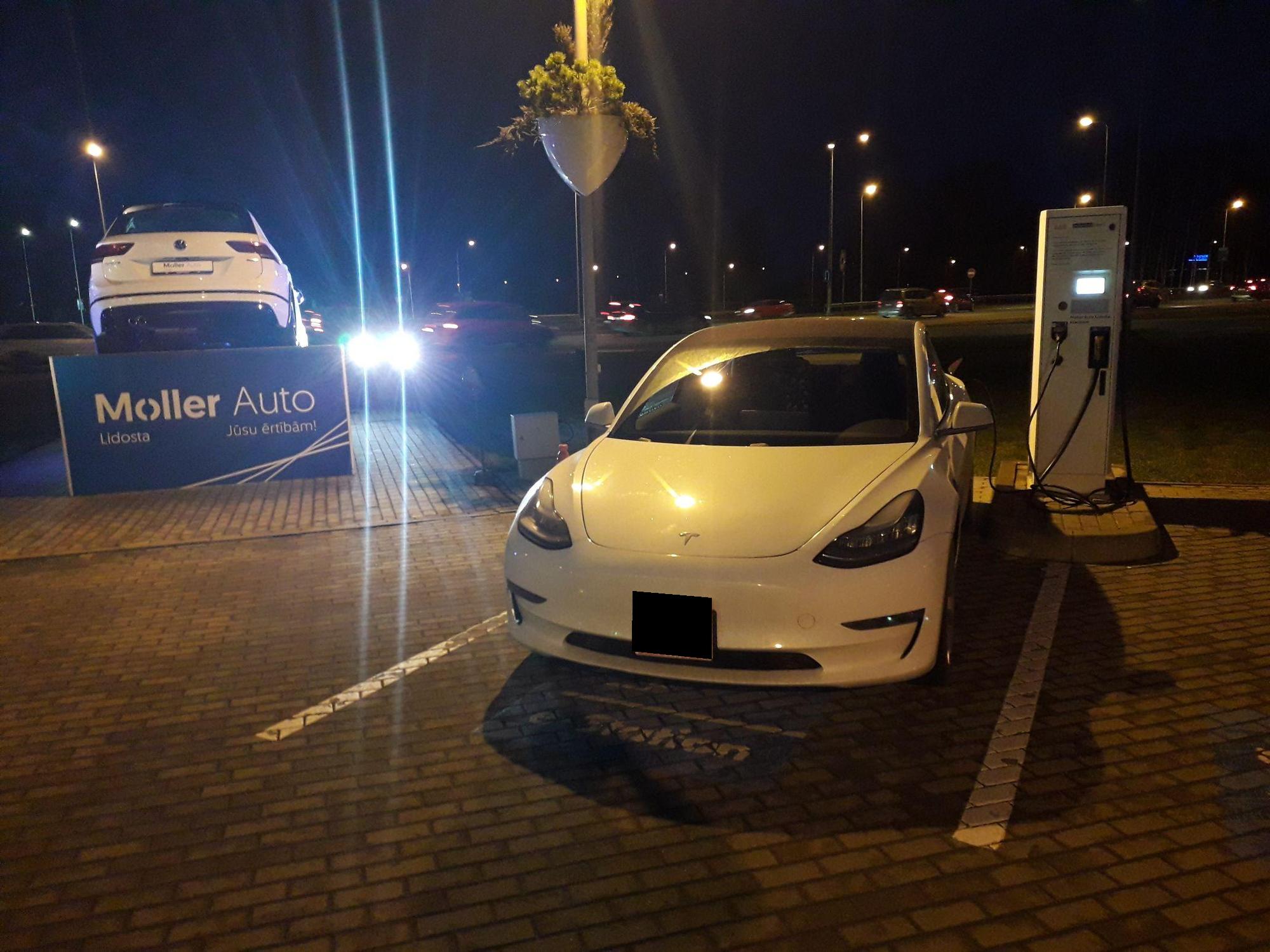 VW Moller Auto | Elektrum Drive | Rīga, Riga | EV Station