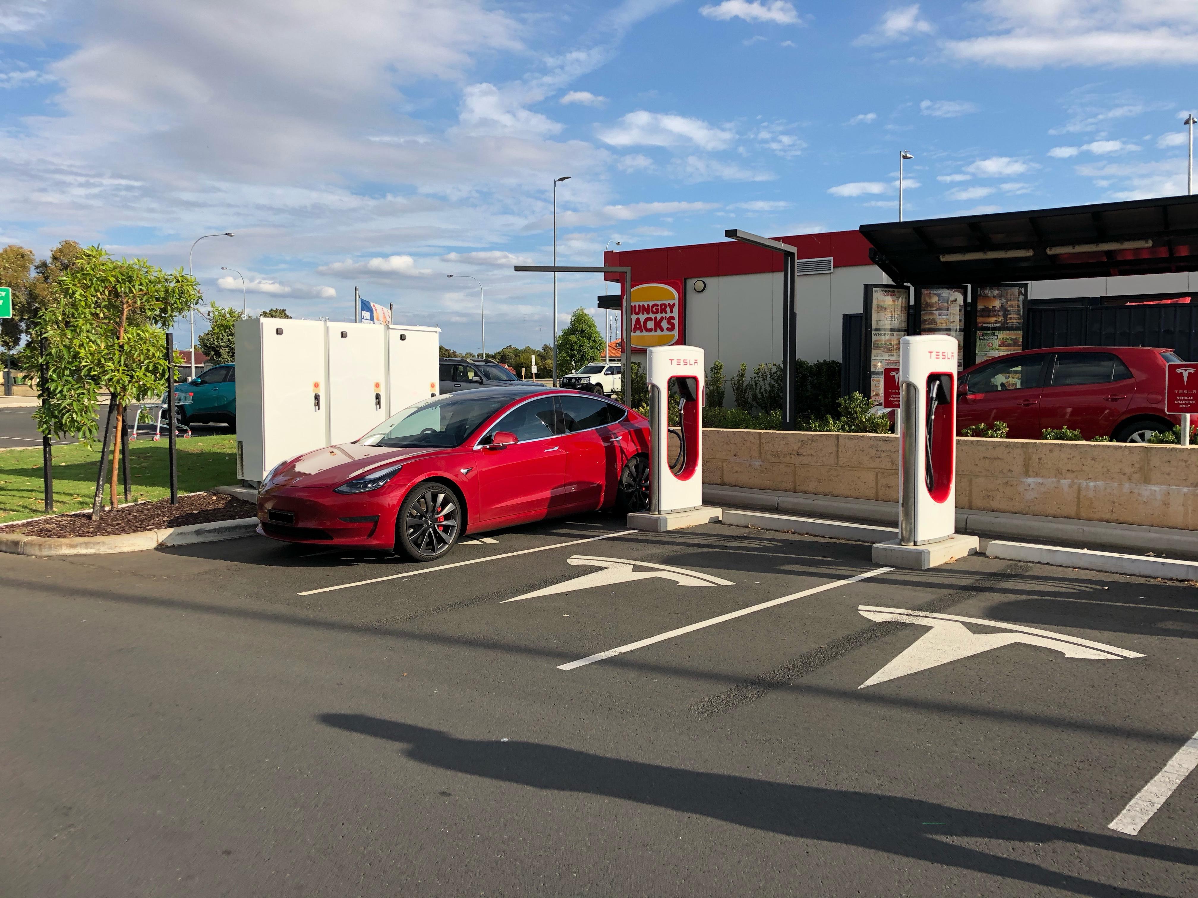 Eaton Fair Shopping Centre | Eaton, WA | EV Station