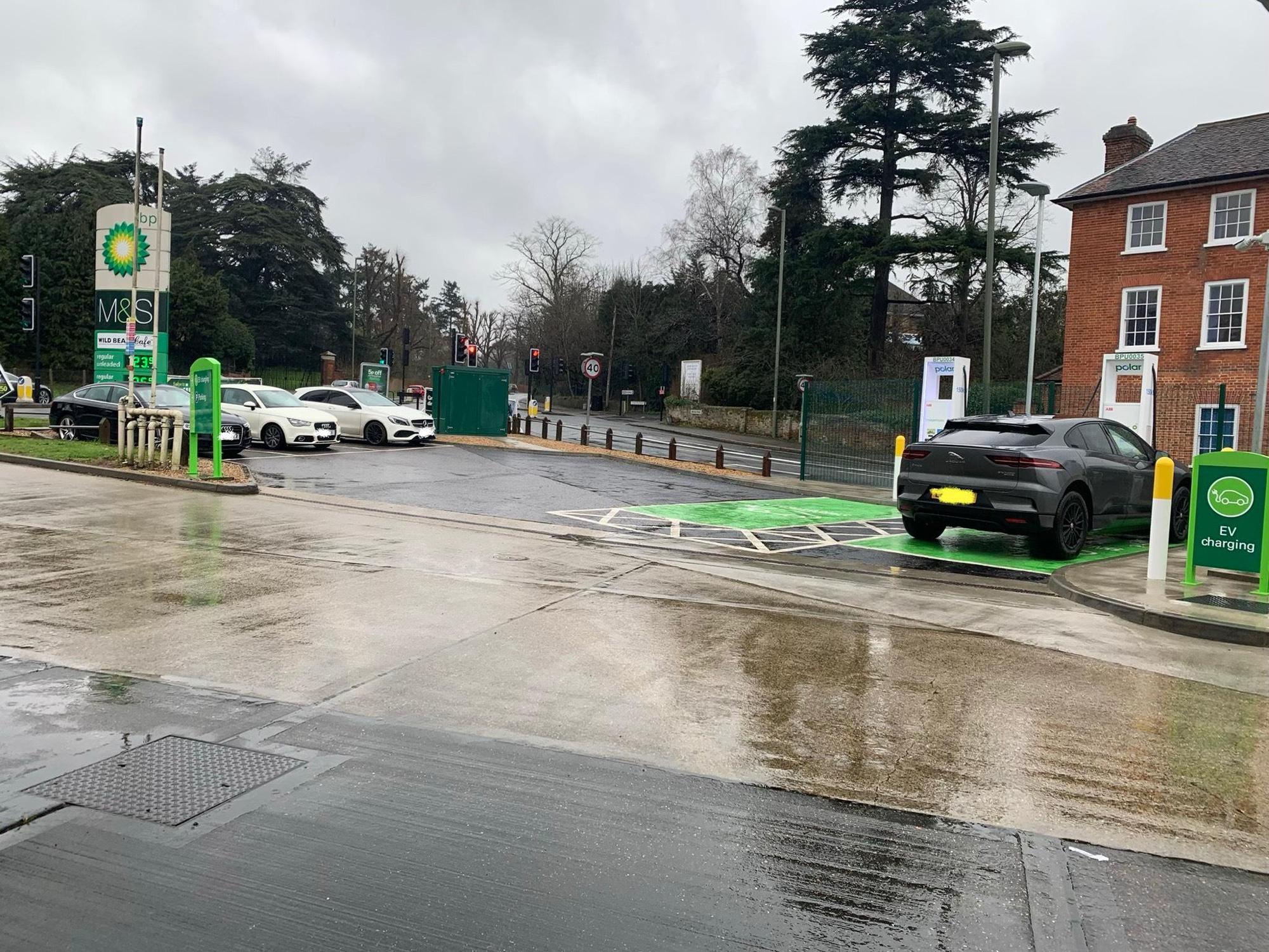 BP Bagshot | 40 London Road, Bagshot, GU19 5HL, United Kingdom | EV Station