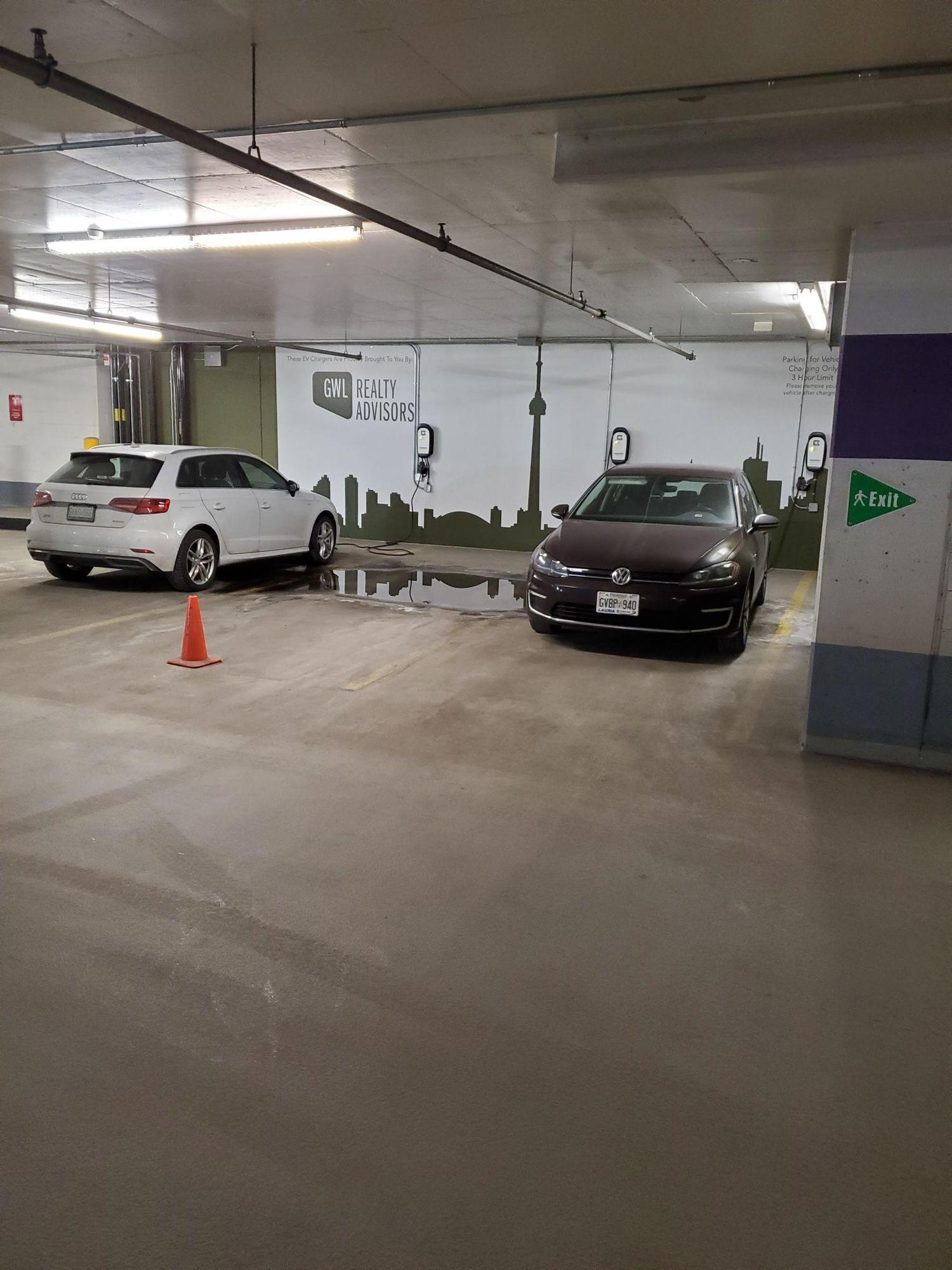 5000 Yonge St | Toronto, ON | EV Station