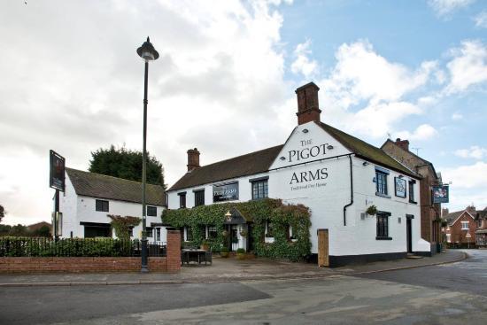 Pigot Arms | Pattingham, England | EV Station