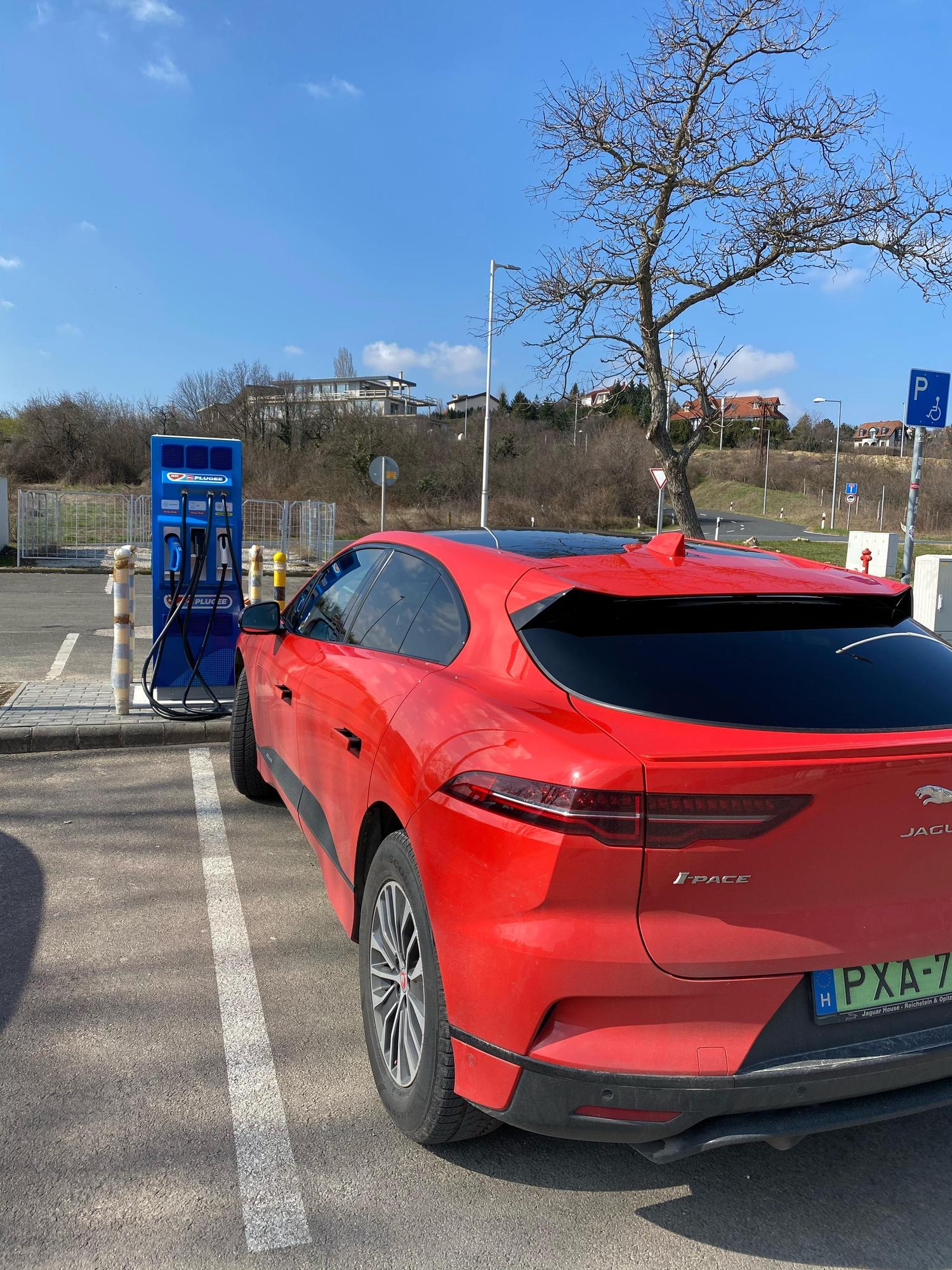 MOL M7 I | Velence, Velence M 7 autópálya I, 2481 Hungary | EV Station