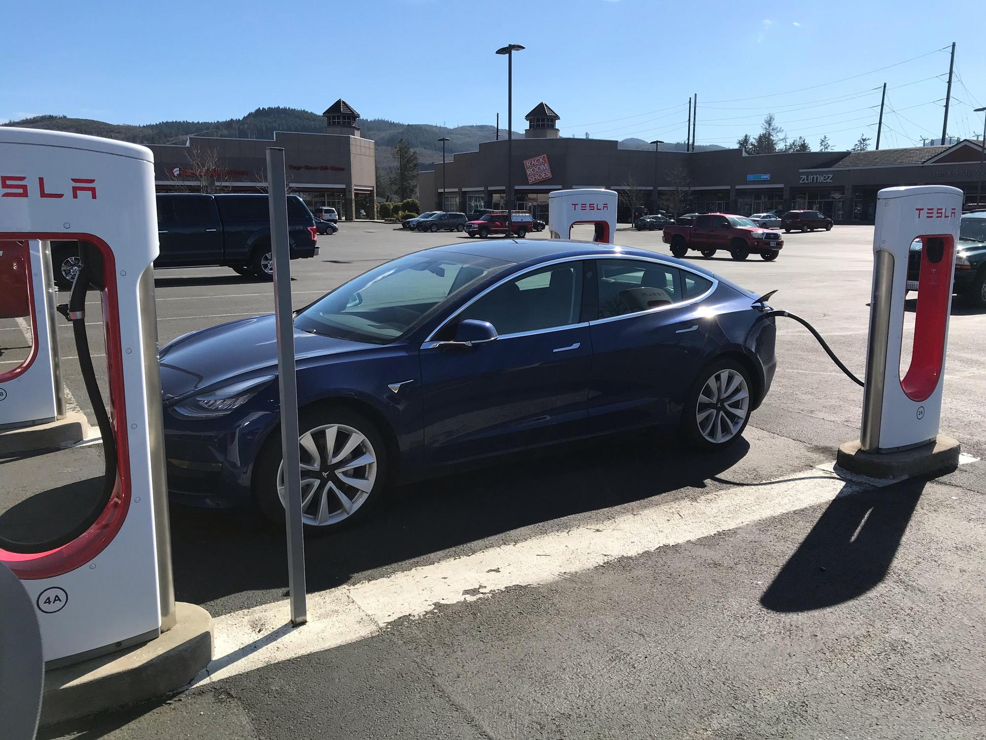 Seaside Factory Outlet Center | Seaside, OR | EV Station