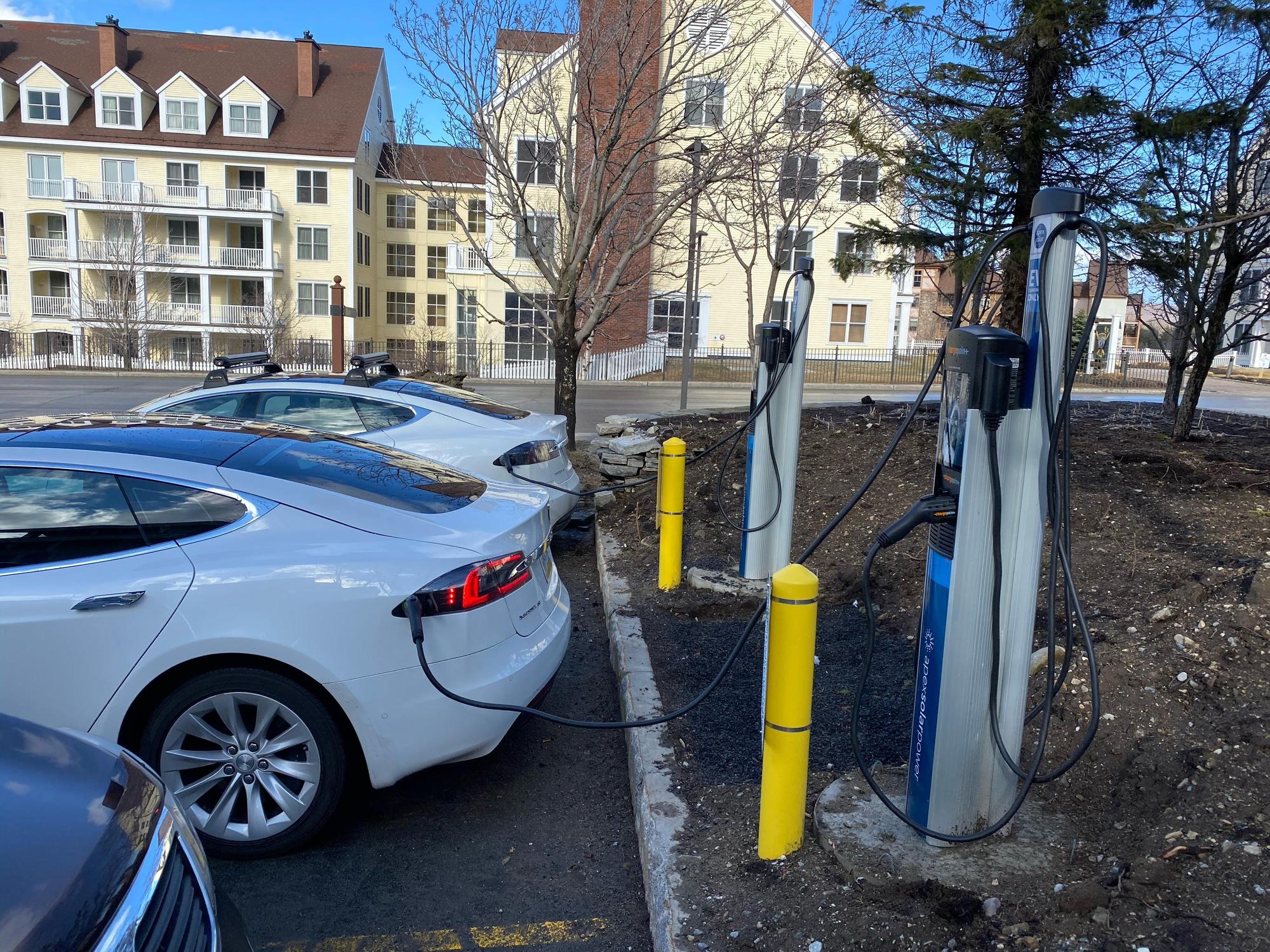 Stratton Welcome Center | Stratton, VT | EV Station