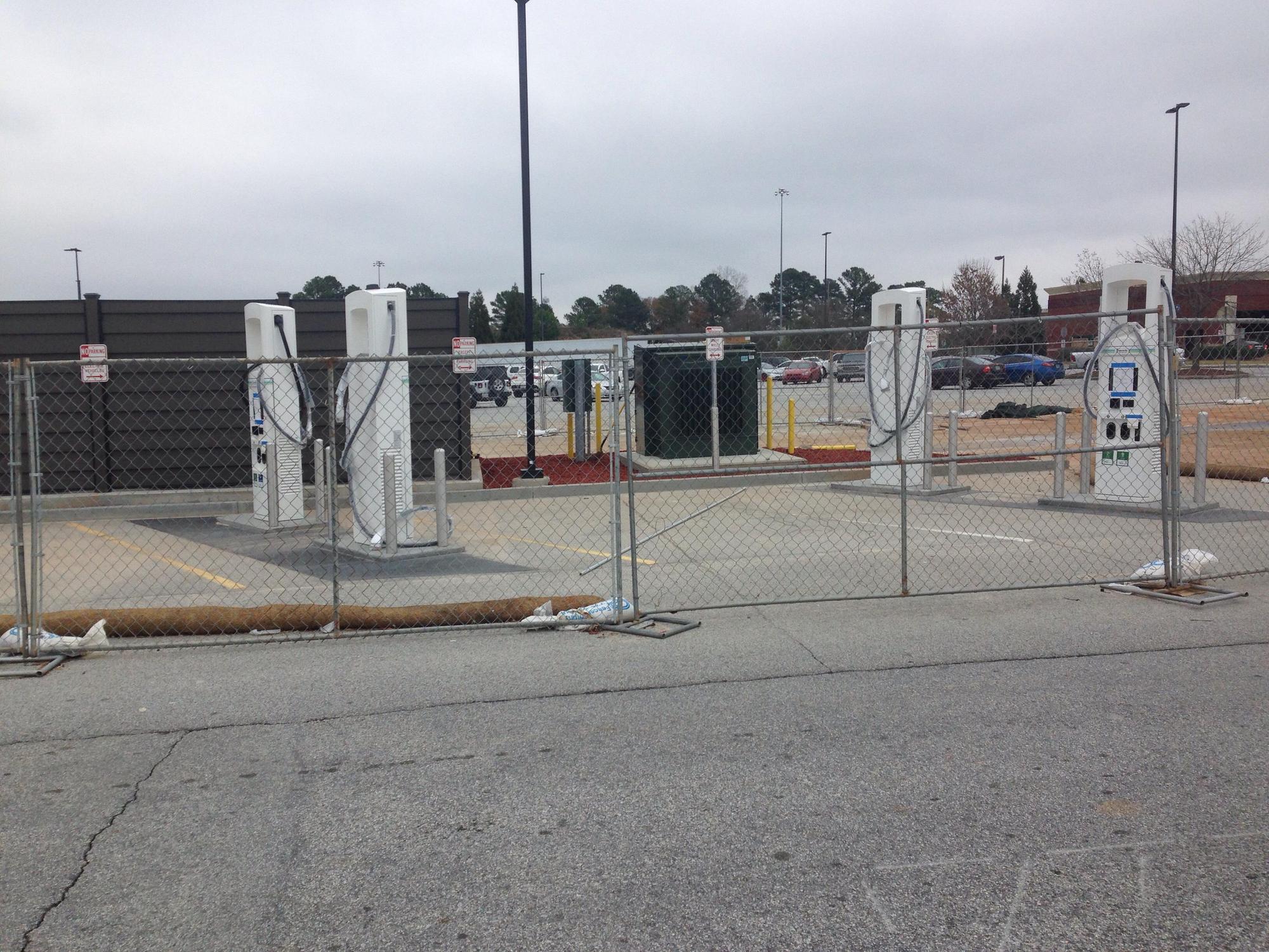 Walmart Supercenter | Stockbridge, GA | EV Station