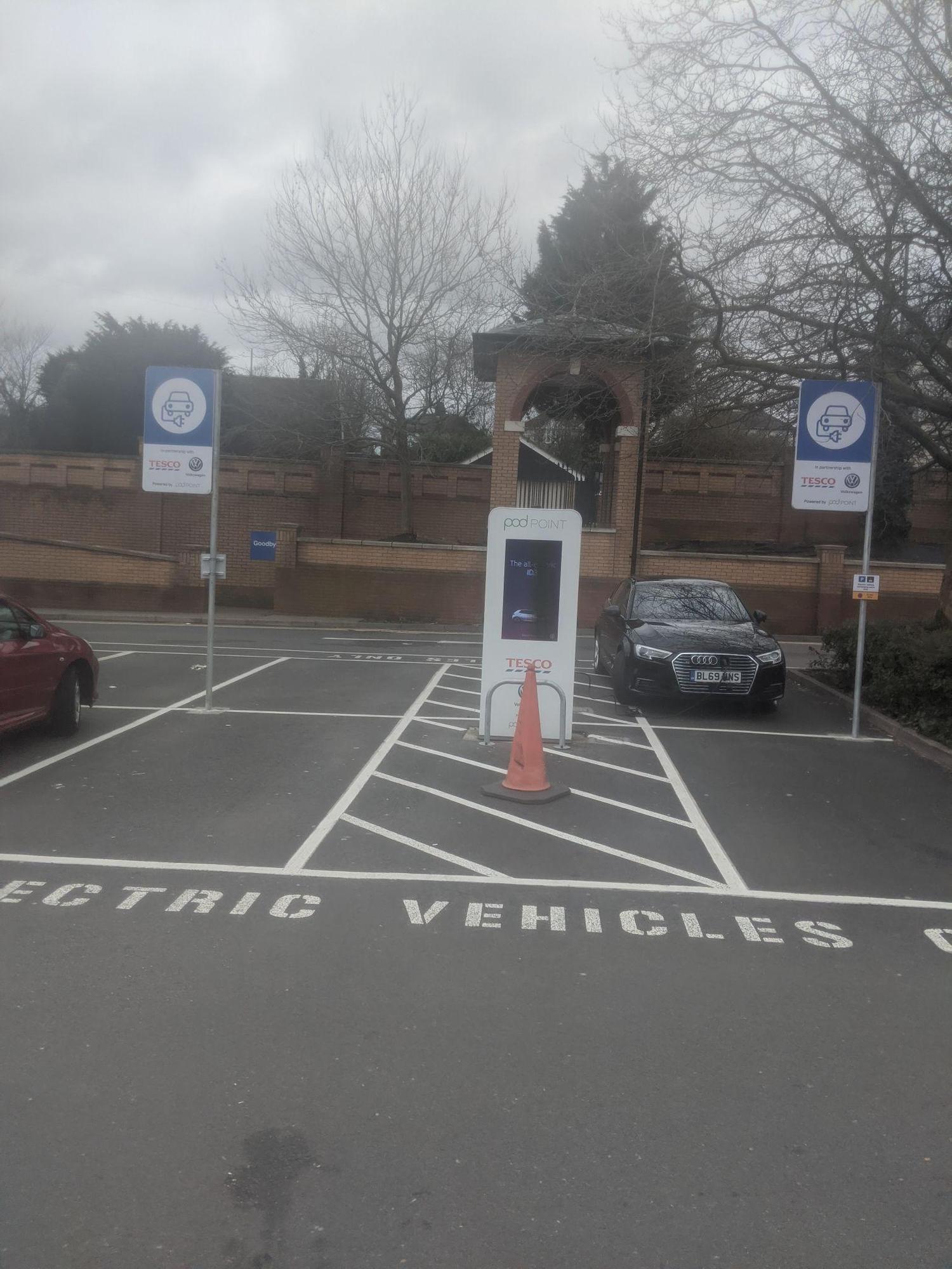 Tesco Superstore Colchester Hythe | Greenstead Rd, Colchester, CO1 2TE ...