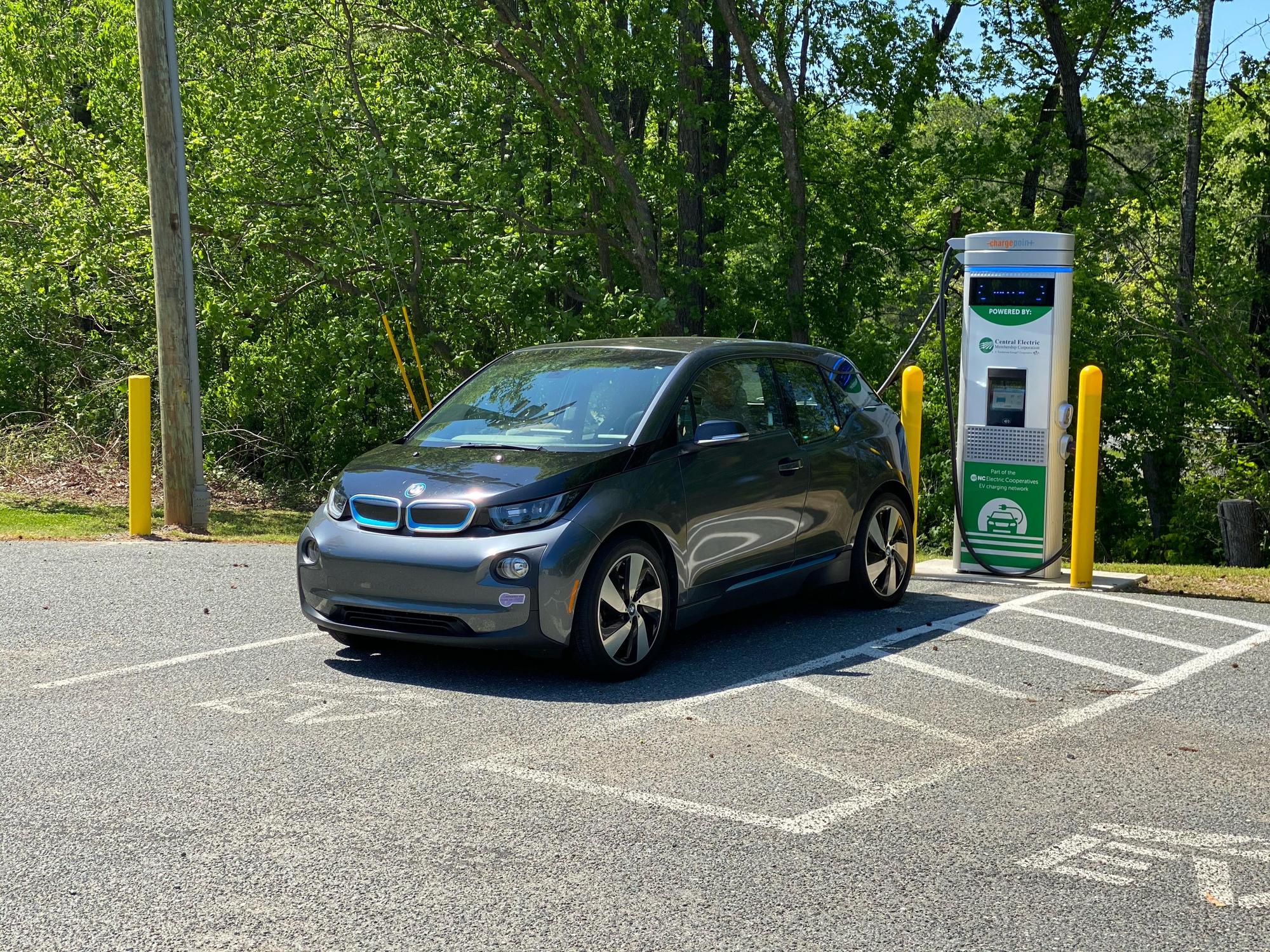 Jordan Dam Mini Mart Exxon | Moncure, NC | EV Station