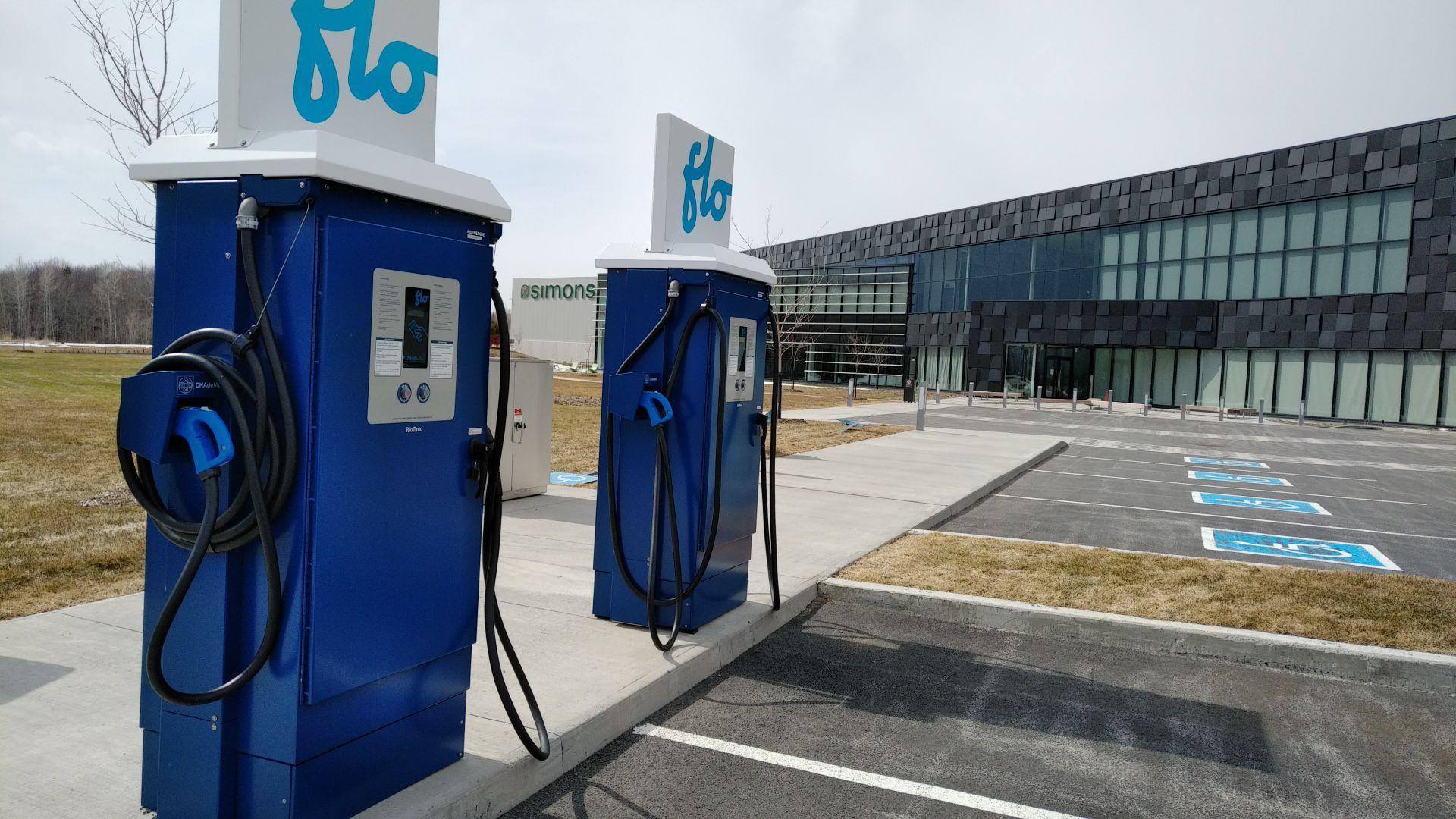 Campus Simons - Centre de Distribution | Québec, QC | EV Station