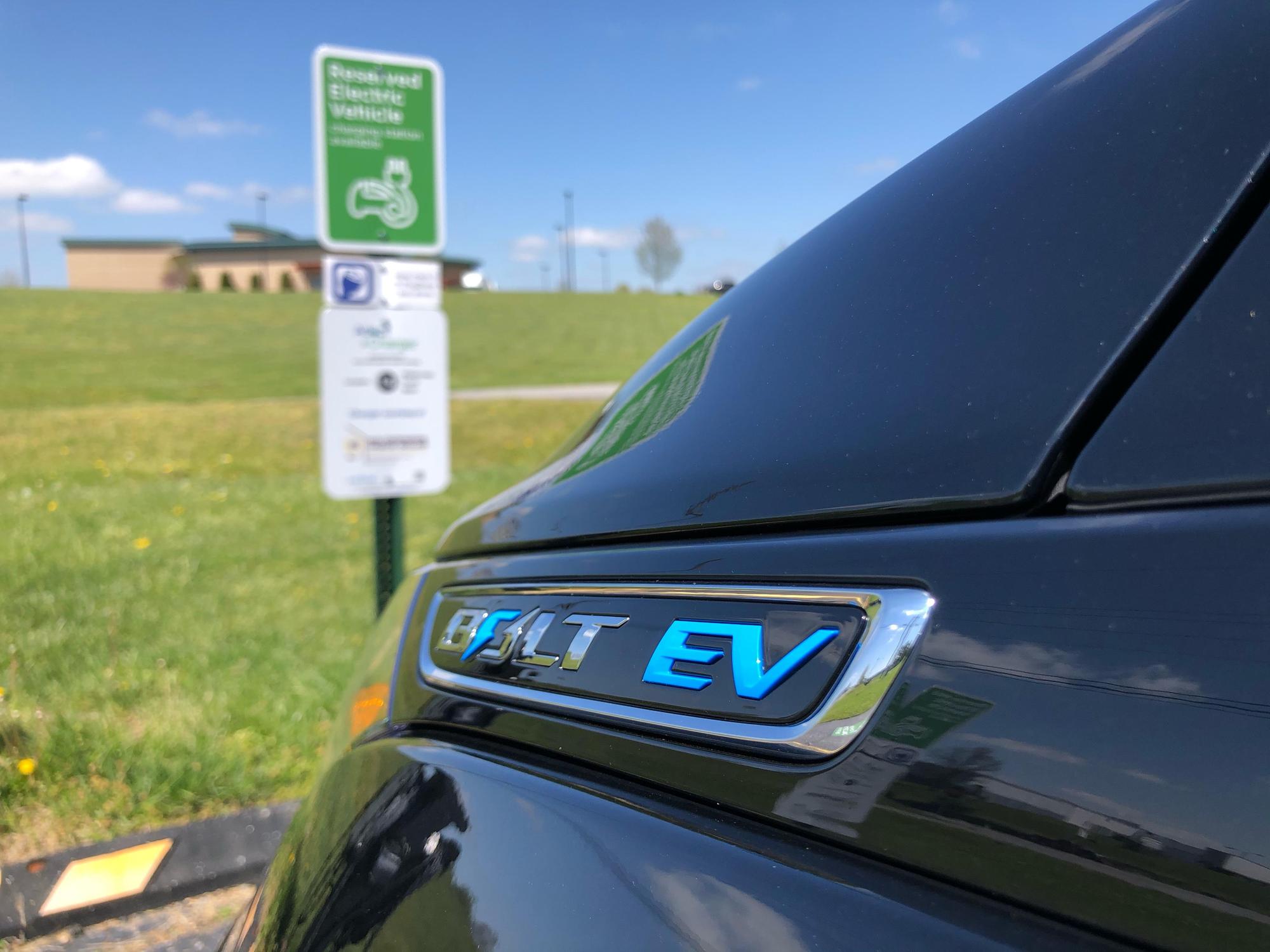Wilderness Trace Solar | Danville, KY | EV Station